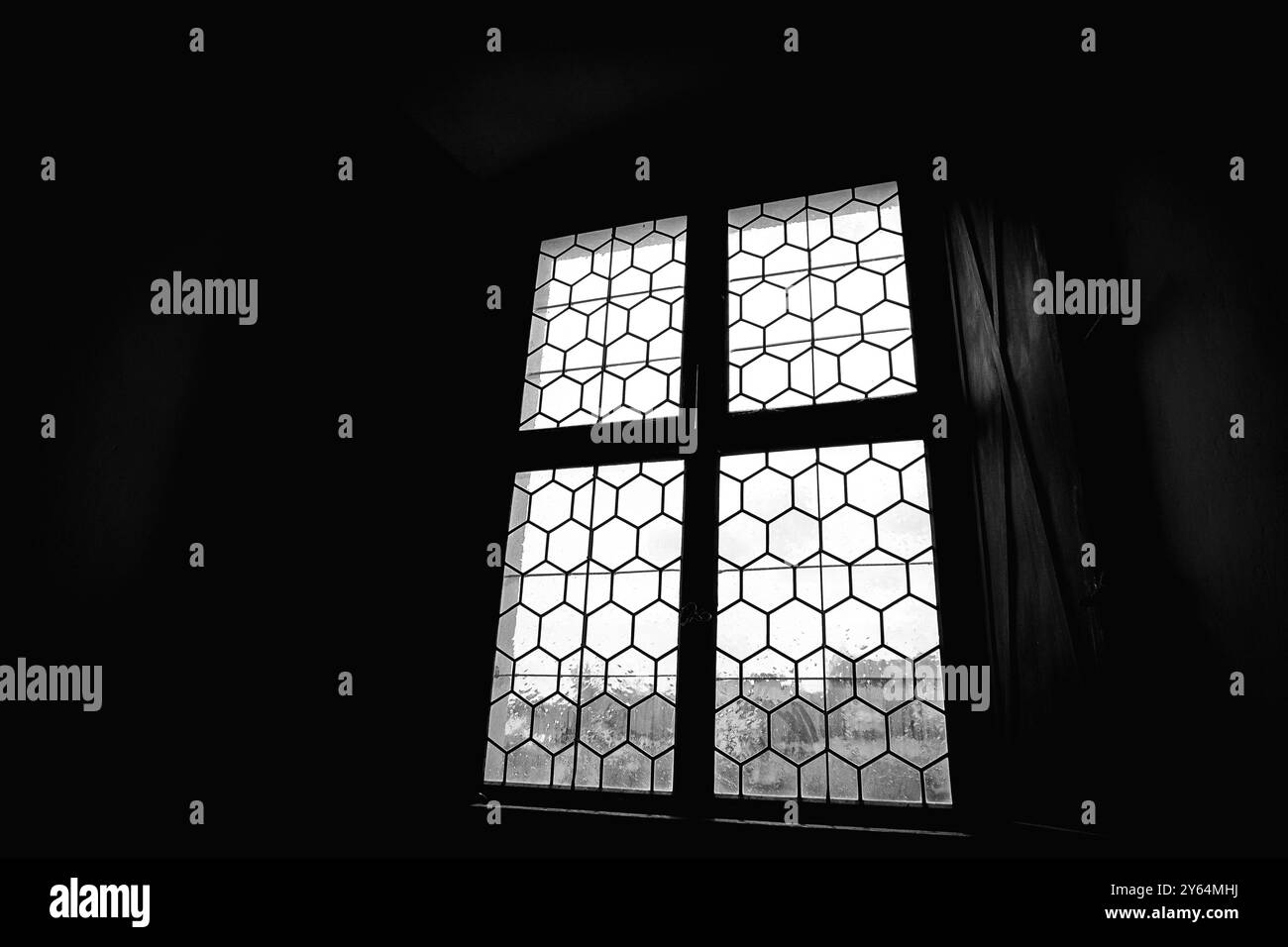 Rectangle inside Black and White Stock Photos & Images - Alamy