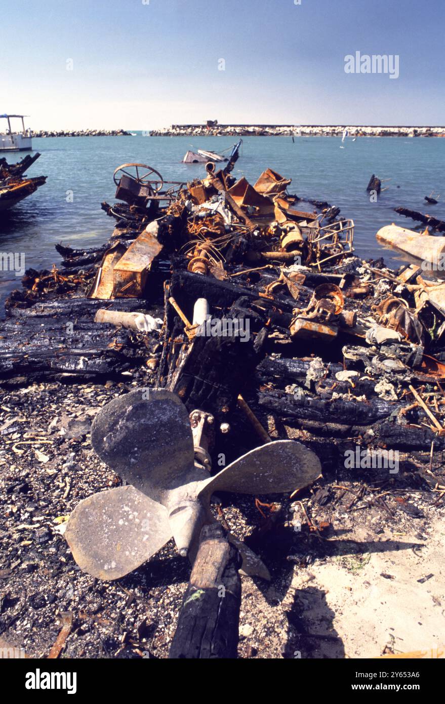 First Gulf War: 8th March 1991 Destroyed by the fleeing Iraqi Army, the ...