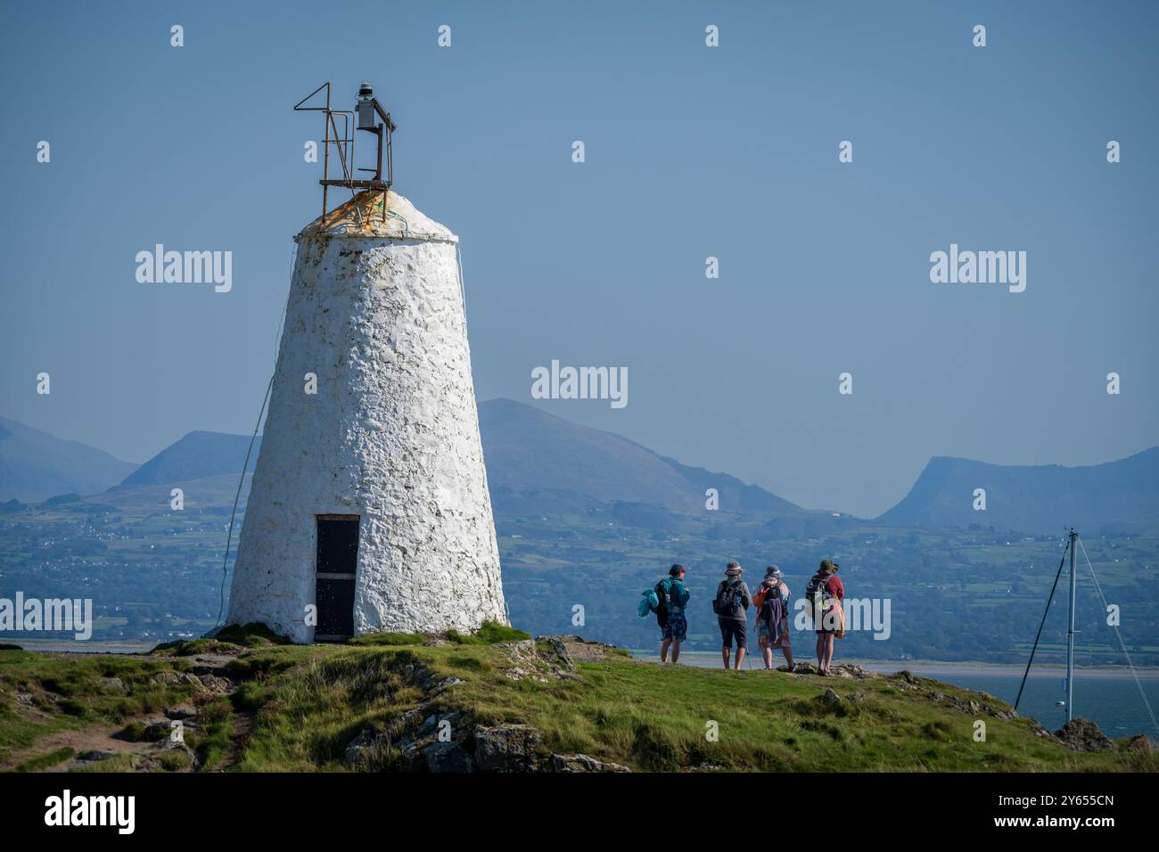 Llanddwyn island.Tŵr Mawr the original lighthouse Stock Photo - Alamy