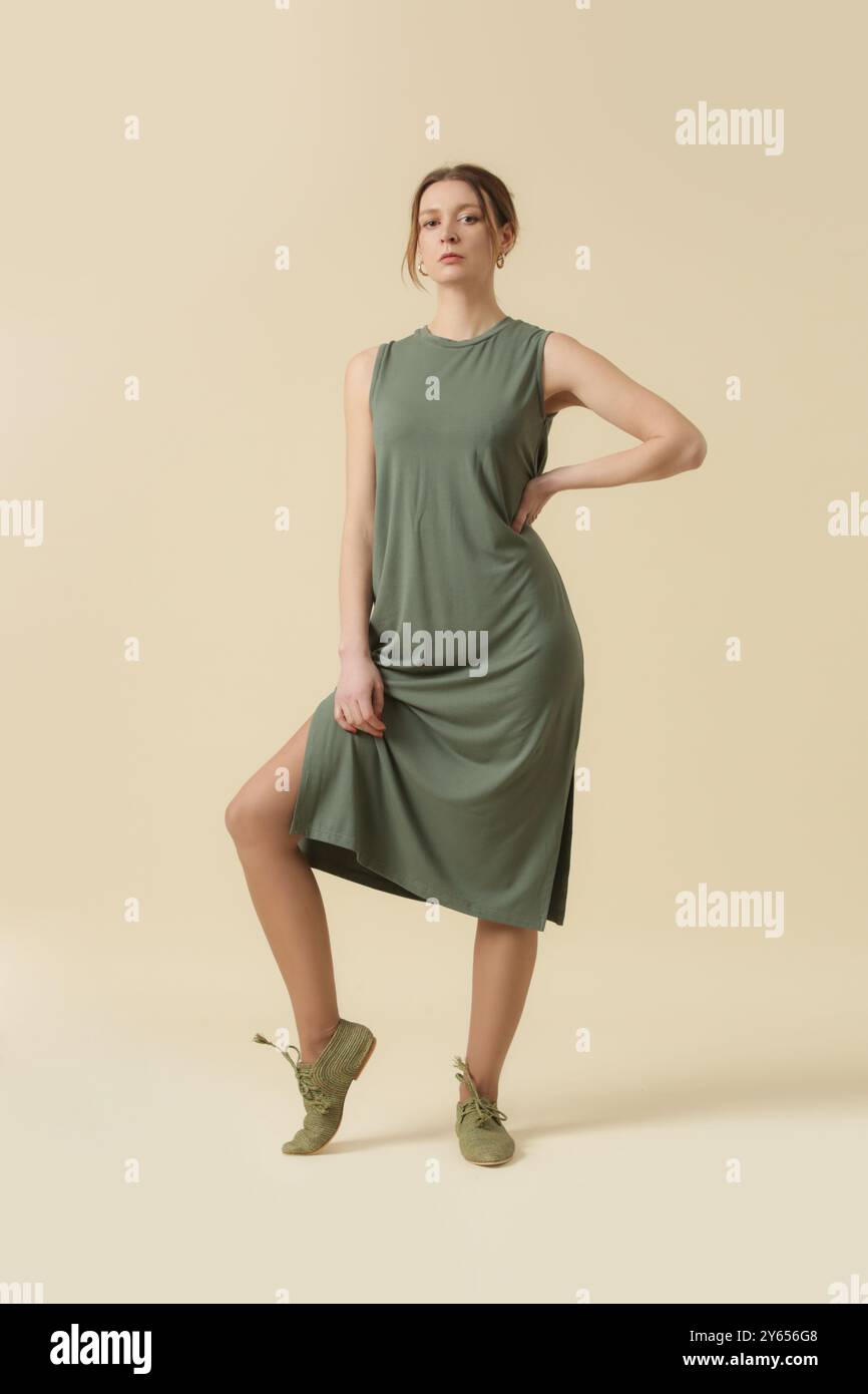 Green halter dress hi-res stock photography and images - Alamy