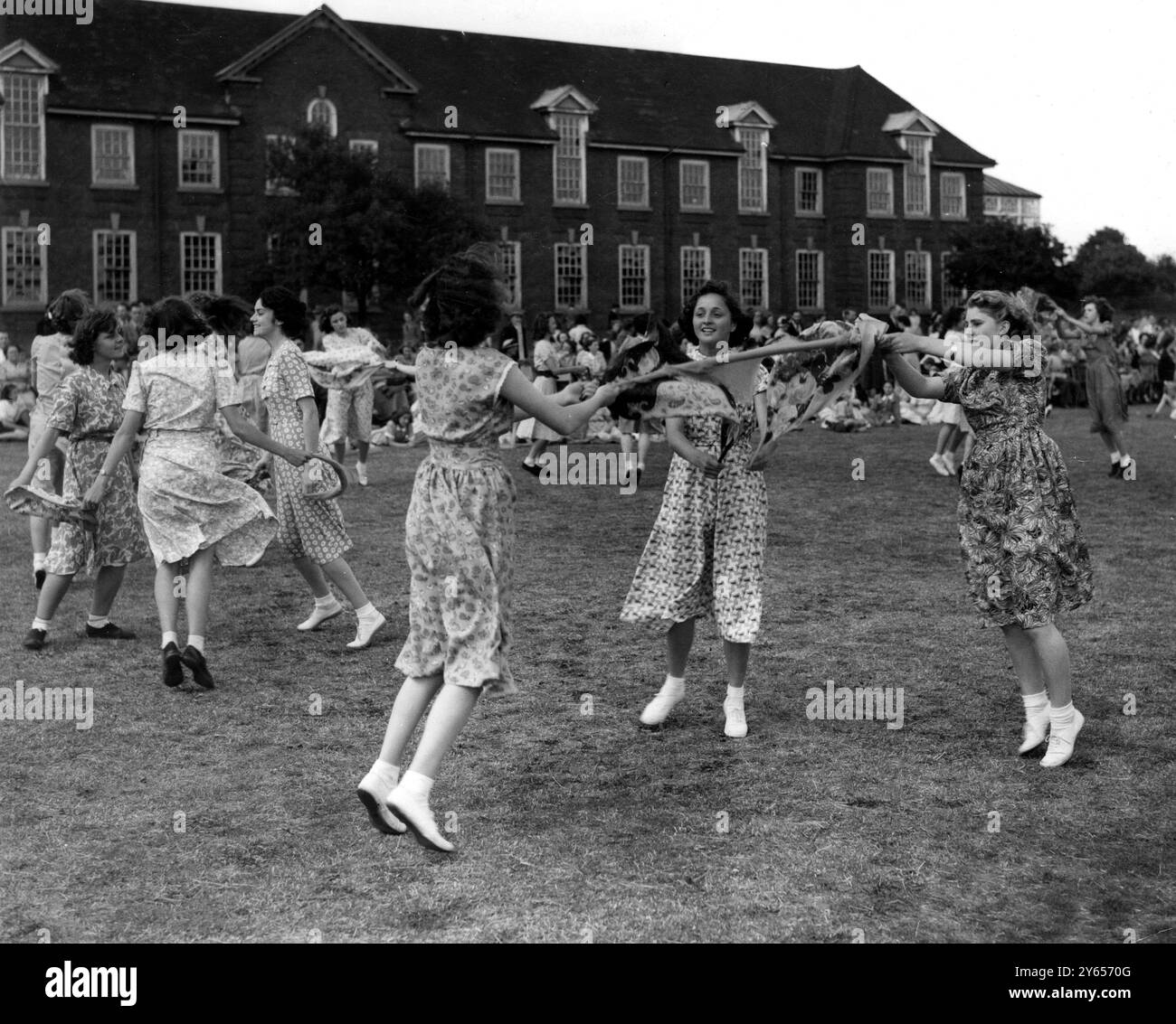 School dances 1950s Black and White Stock Photos & Images - Alamy