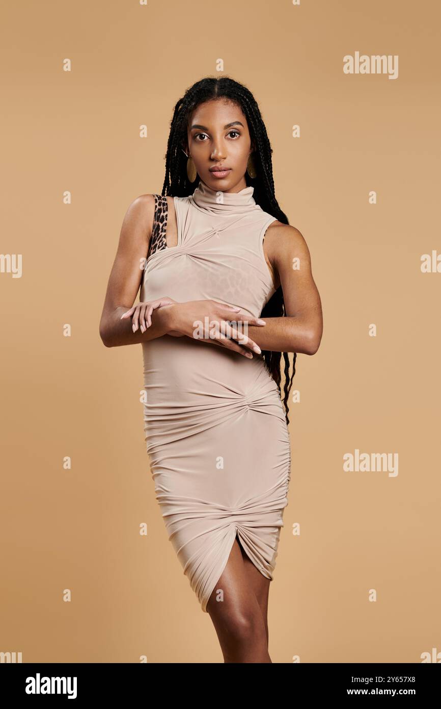 Form fitting silhouette hi-res stock photography and images - Alamy