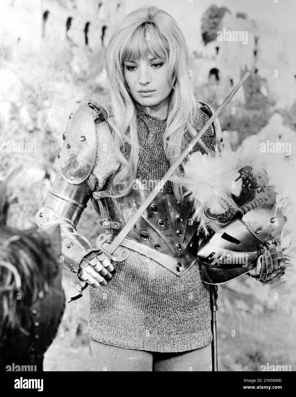 Monica Vitti on location in Italy filming On my way to the Crusades , I ...