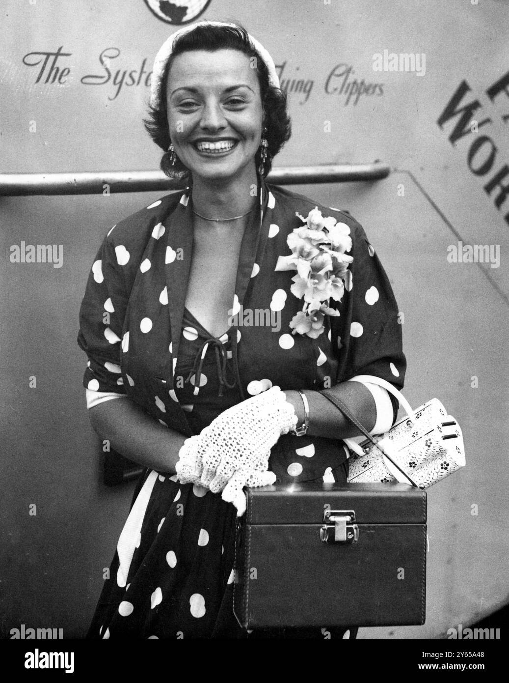Kay Starr American television actress , arrives in Britain for a month ...