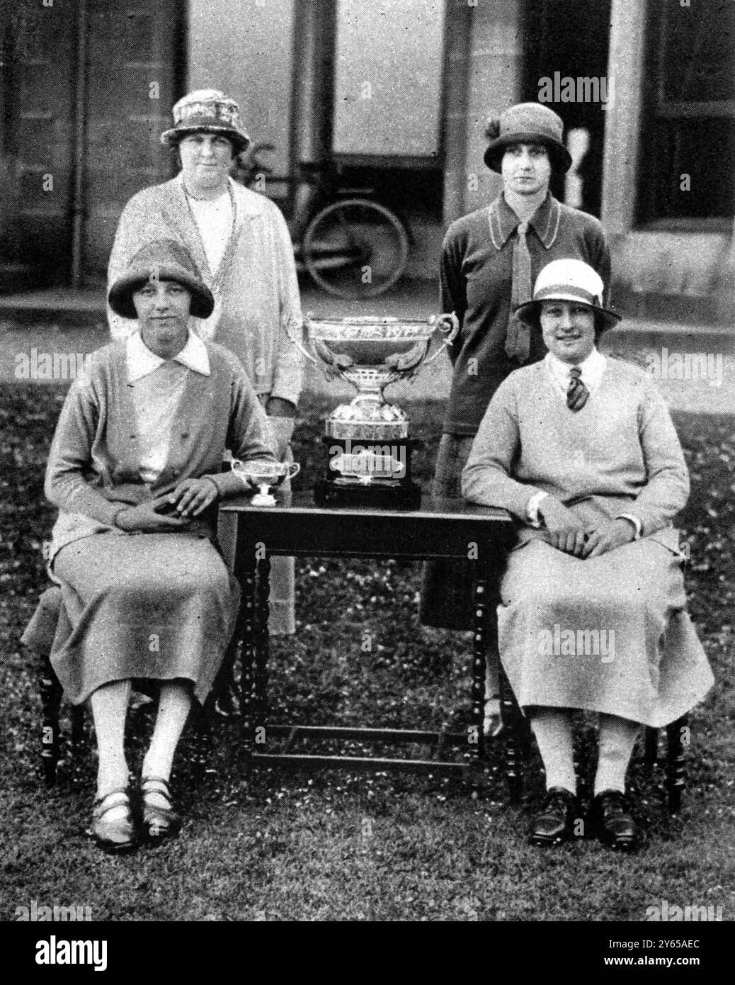 Lady Golf Champion ; Miss Joyce Wethered ( seated left ) with the ...