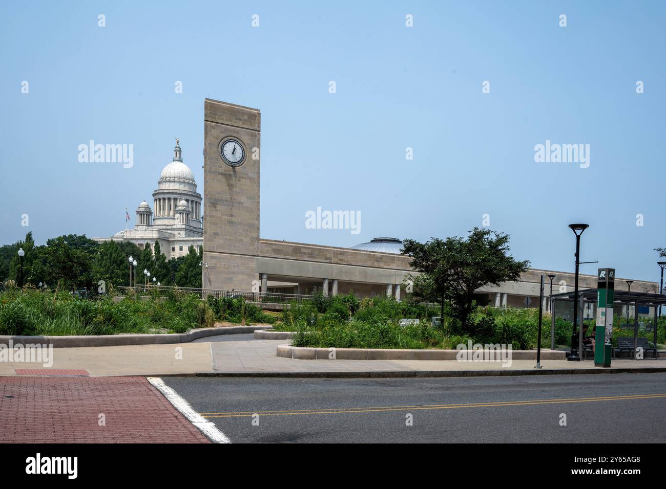 Rhode island state house in providence hi-res stock photography and ...