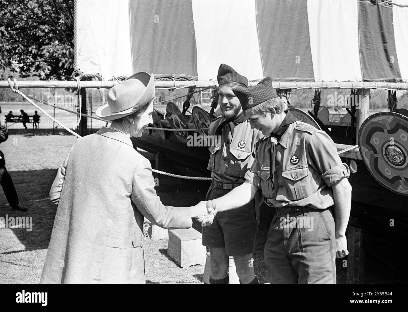 King Frederik and Queen Ingrid of Denmark talk to two Danish Scouts ...