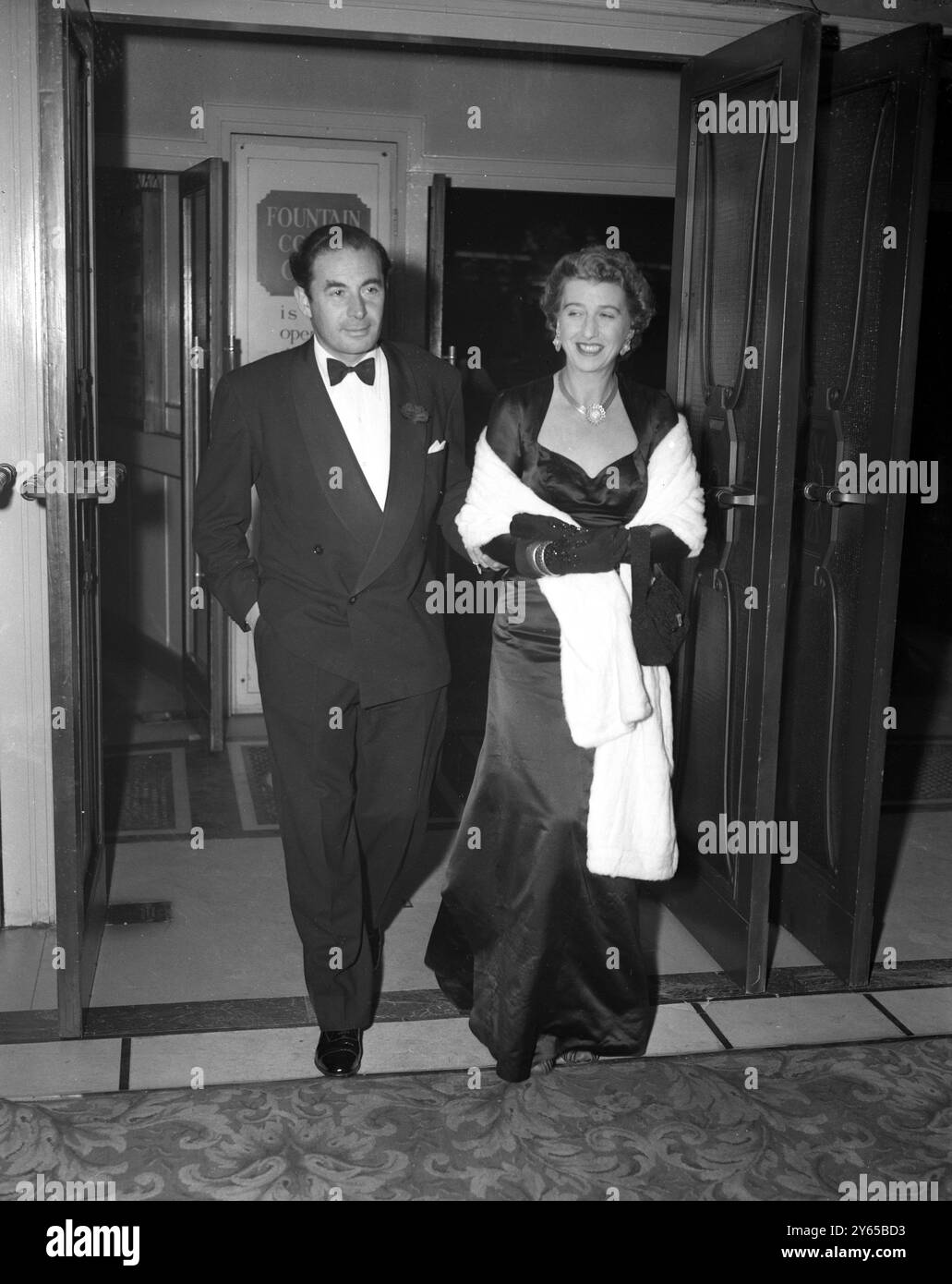 Personal Affair , opened at the Leicester Square Theatre , Lodnon . Leo Genn , who stars in the ...