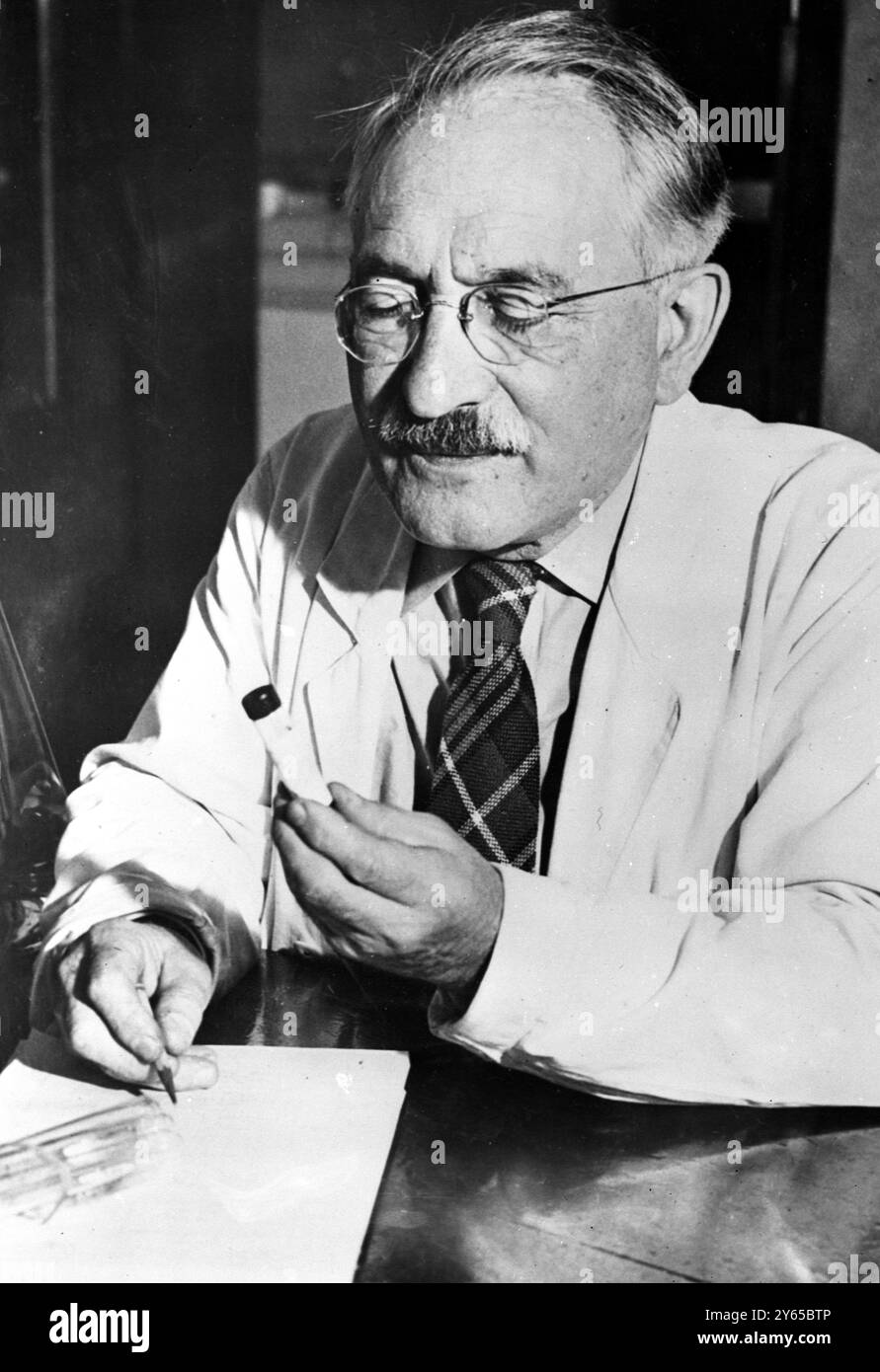 Doctor Selman A Waksman , Nobel prize winner for Medicine Stock Photo ...