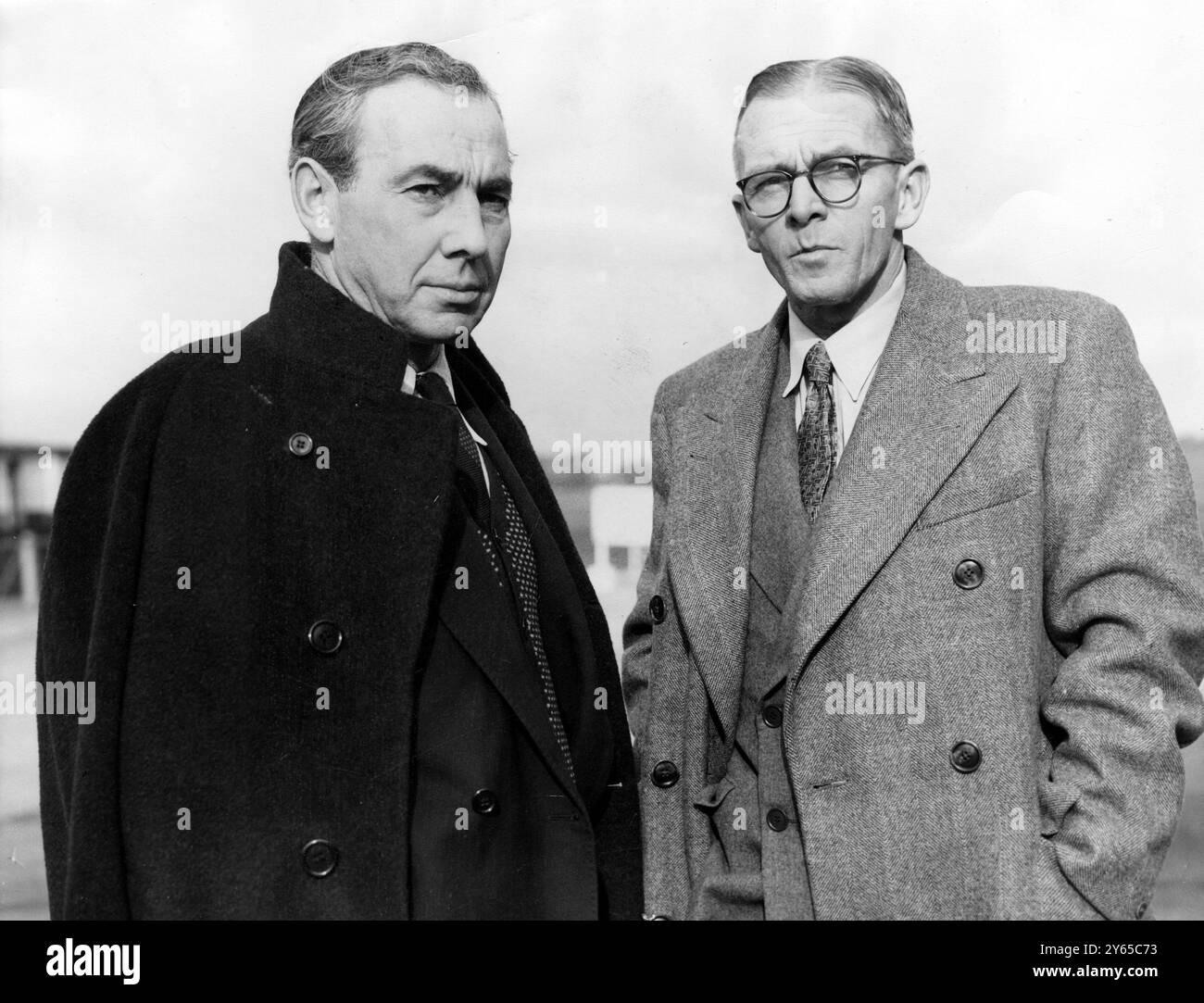 Alan paton cry the beloved country hi-res stock photography and images ...