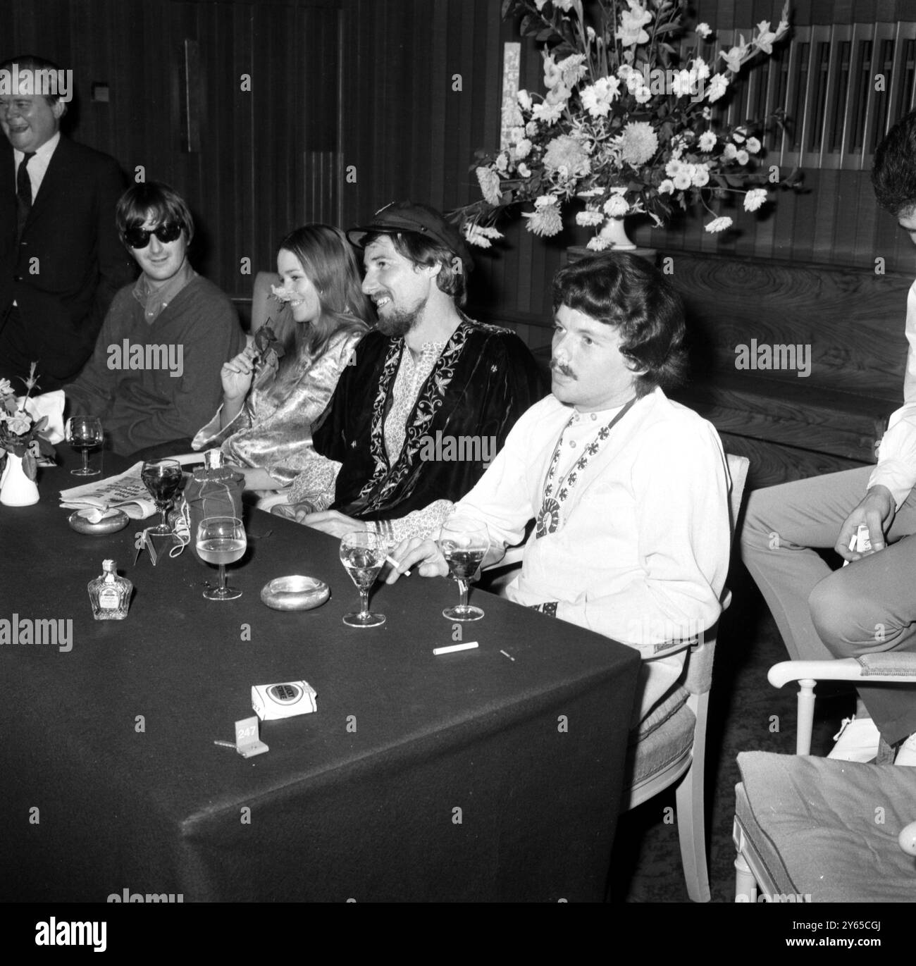 Three members of the Mamas and the Papas (on extreme right) with Scott ...