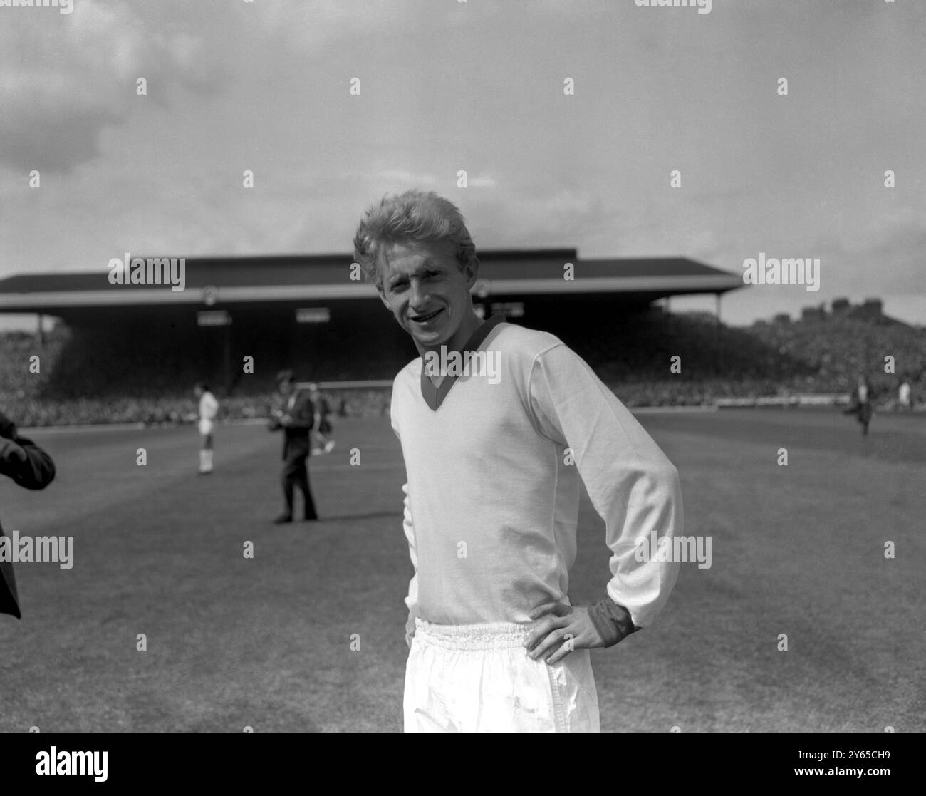 Old manchester 1960 Black and White Stock Photos & Images - Alamy