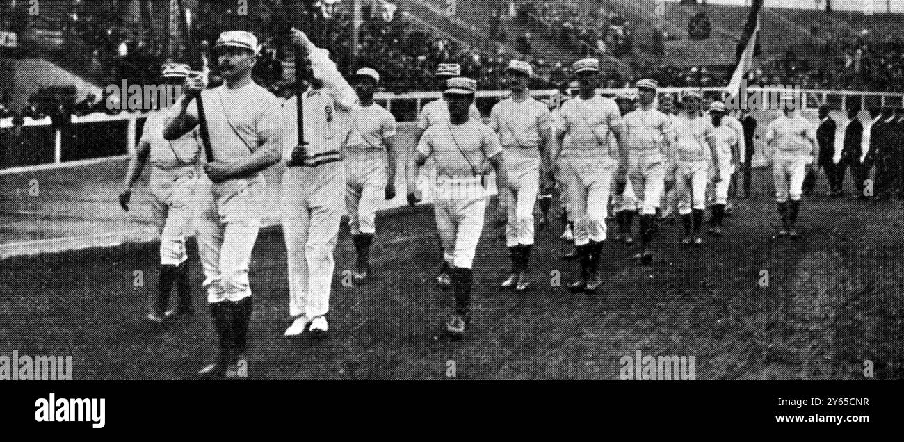 Opening Ceremony of the 1908 Olympic Games showing the diverse costumes ...