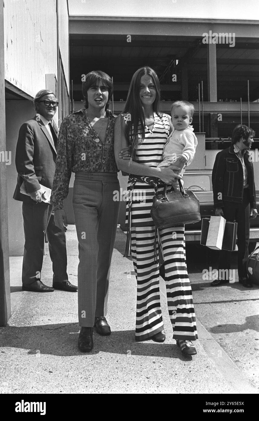Davy Jones of the Monkees with his wife Linda and daughter Talia ...