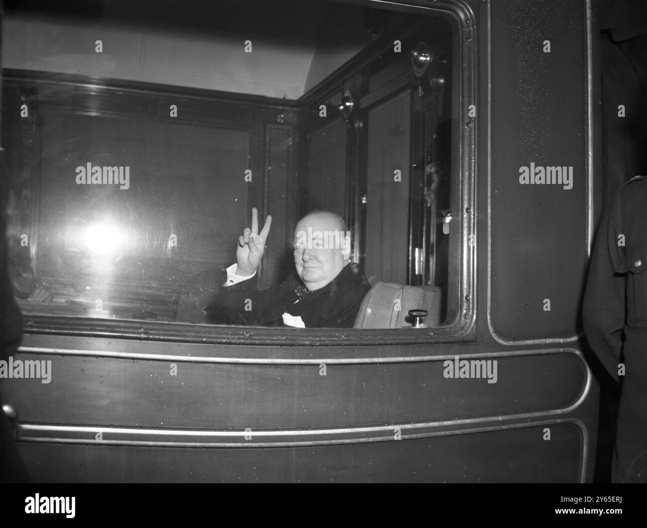 Churchill Off To Lead Conservative Attack In The North . Mr Churchill ...