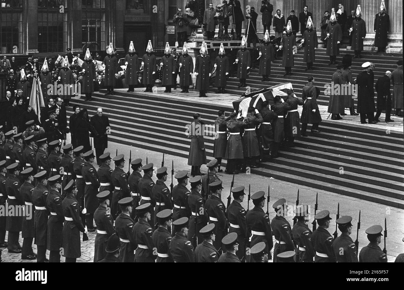 Coffin Borne Up Steps Of St Paul's Cathedral A bearer party of the ...