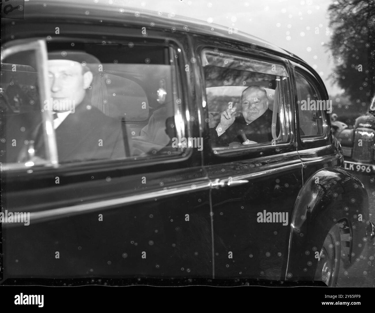 Prime Minister Knighted The Prime MInister , now Sir Winston Churchill ...