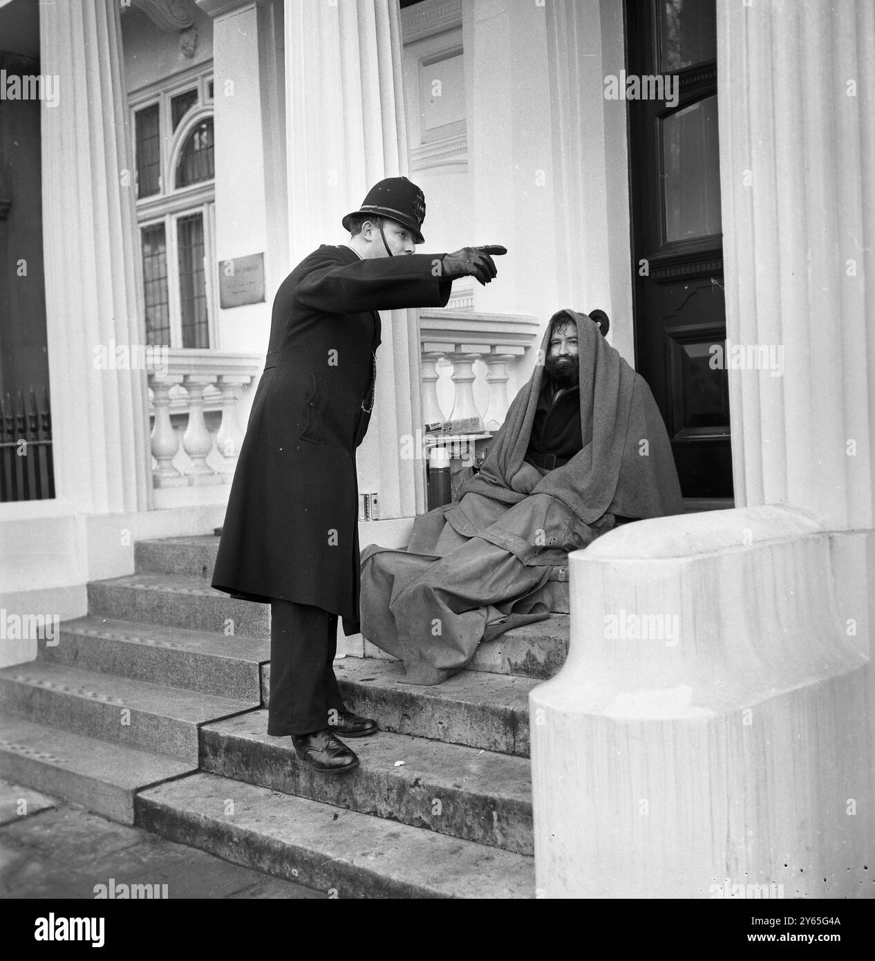 Ancient soothsayer Black and White Stock Photos & Images - Alamy