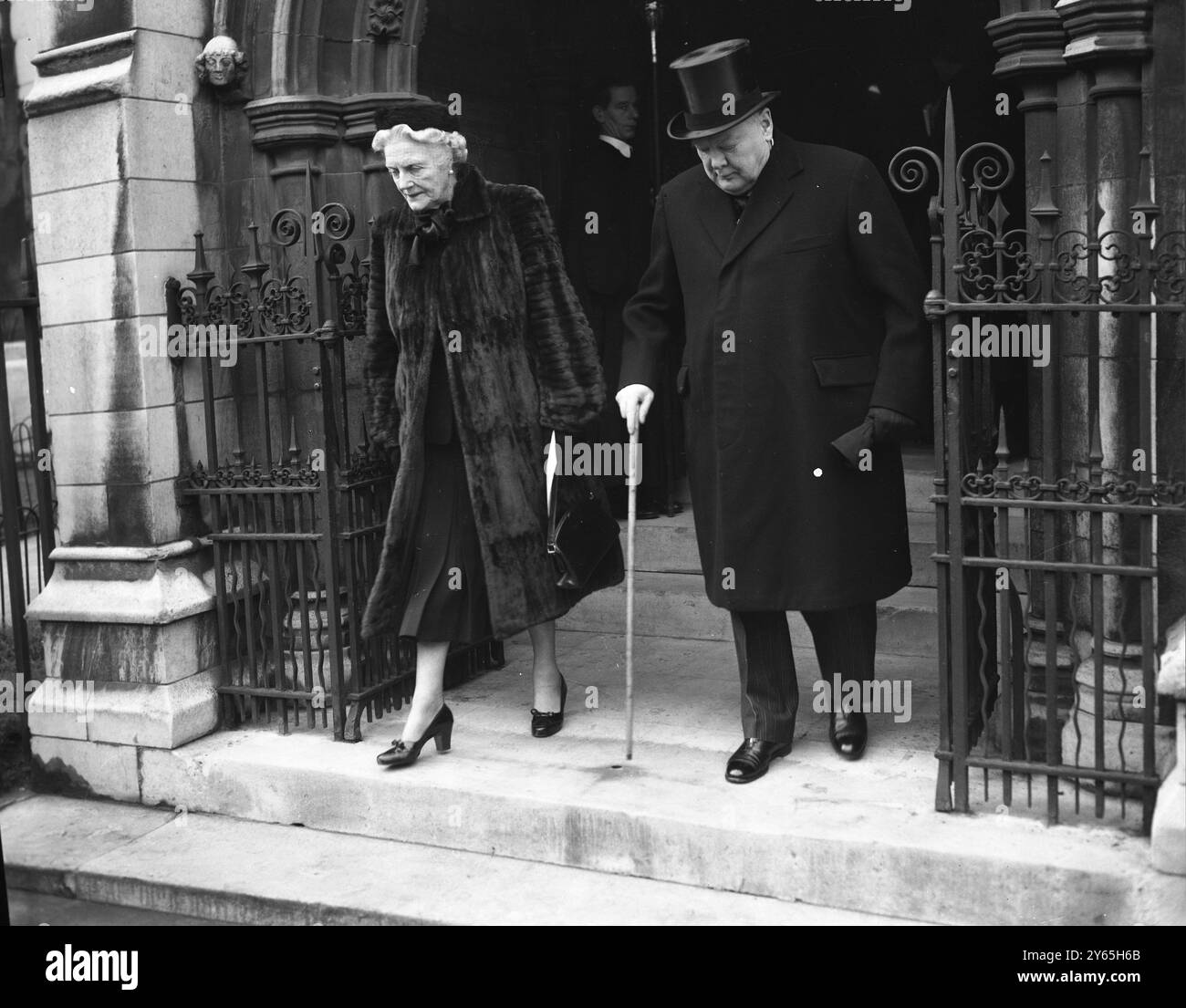 They Honoured Dead Peer ' s Memory The great and the famous honoured ...