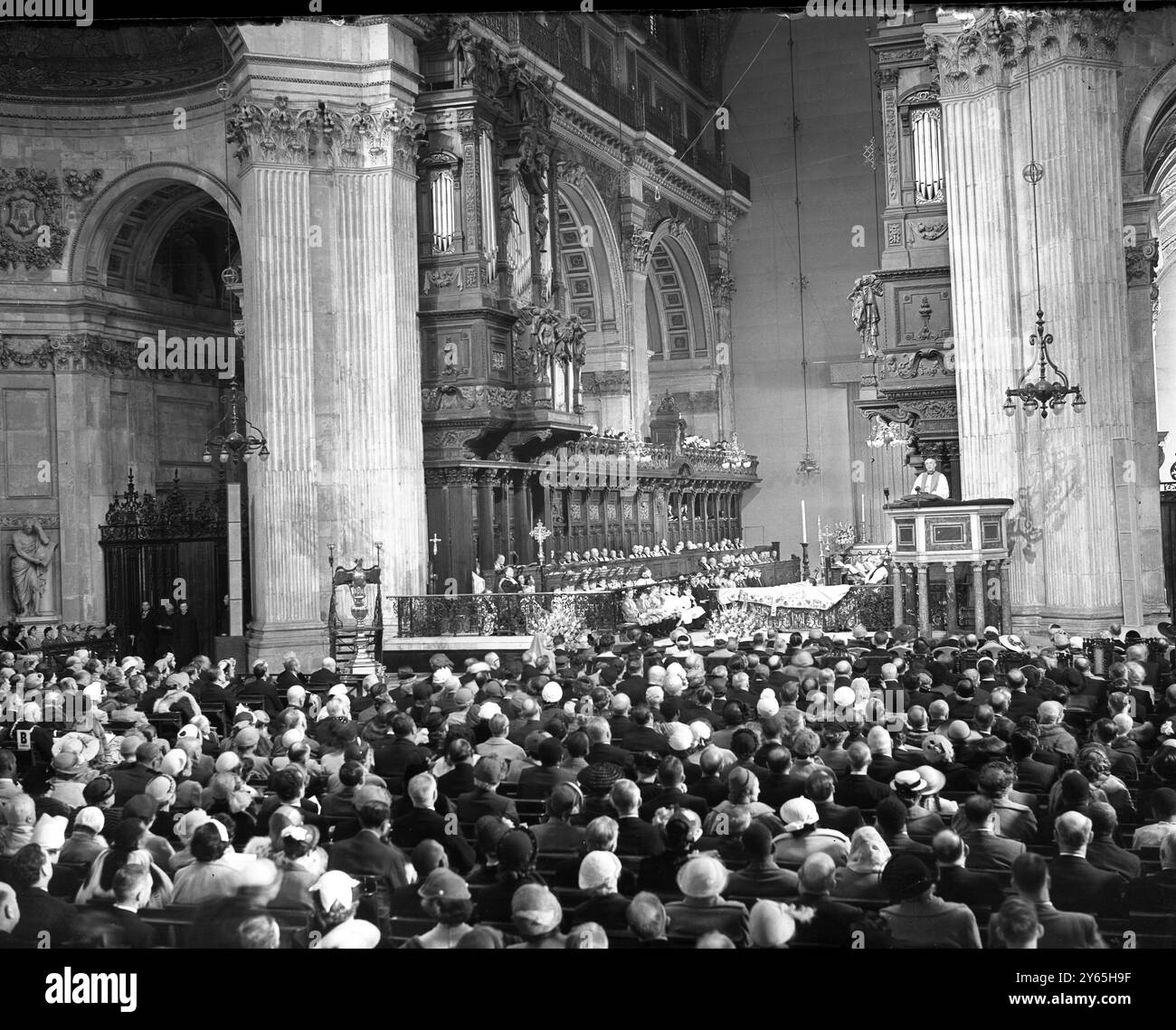 Queen Attends St Pauls Cathedral . From the pulpit in St Paul ' s ...