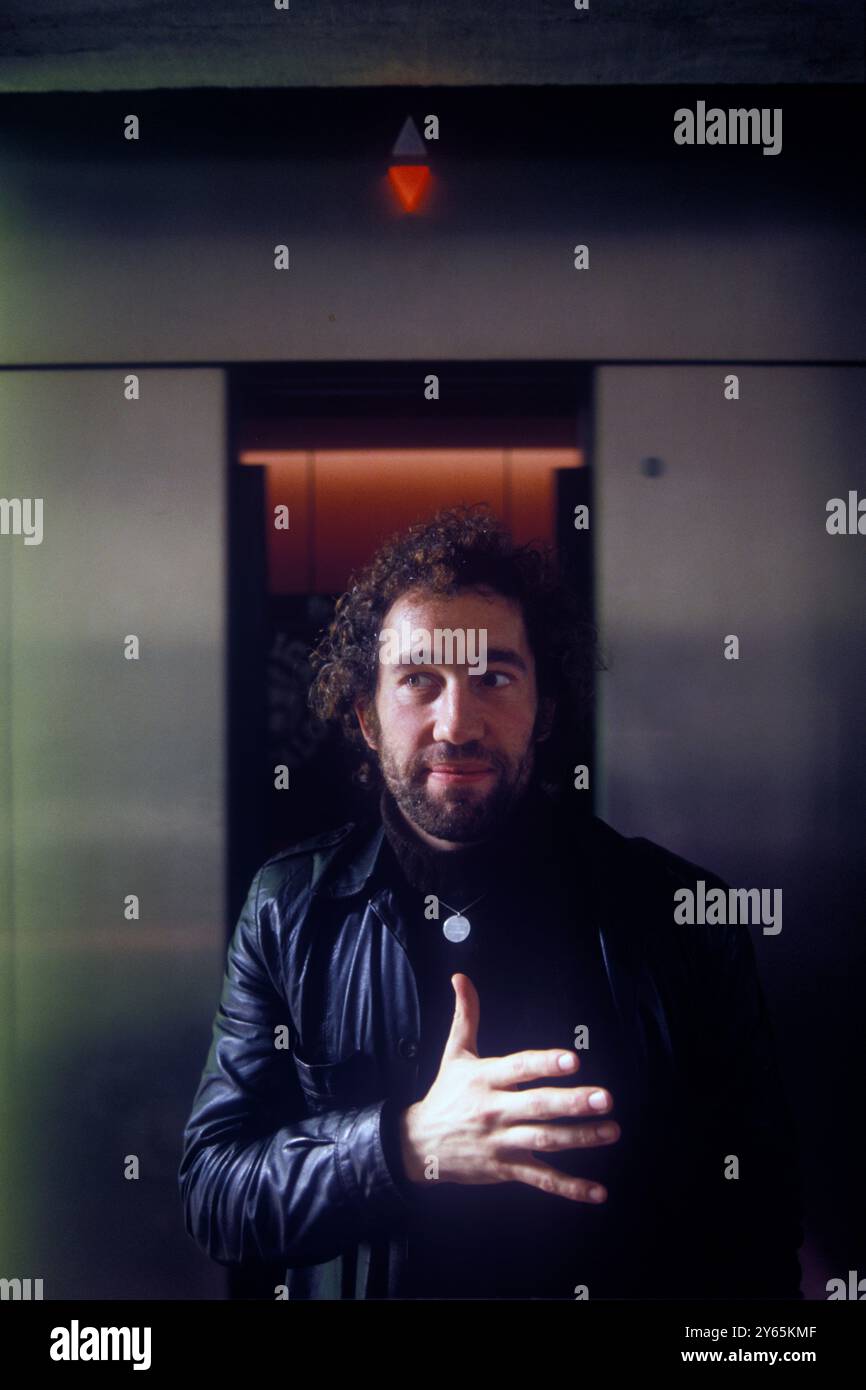 Simon Callow portrait, the English actor at the National Theatre South ...