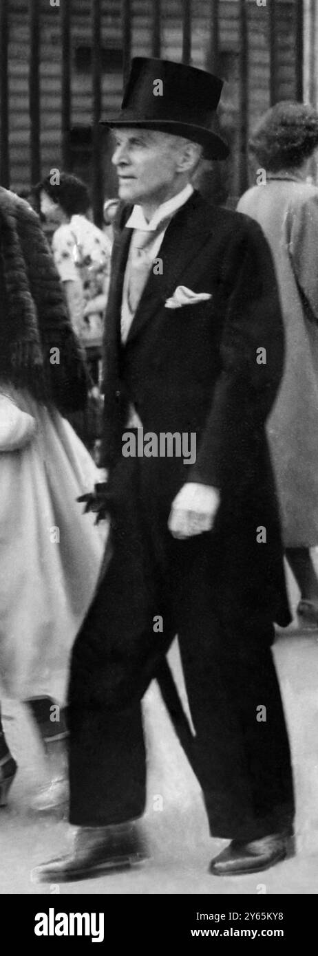 1241352 crop hi-res stock photography and images - Alamy