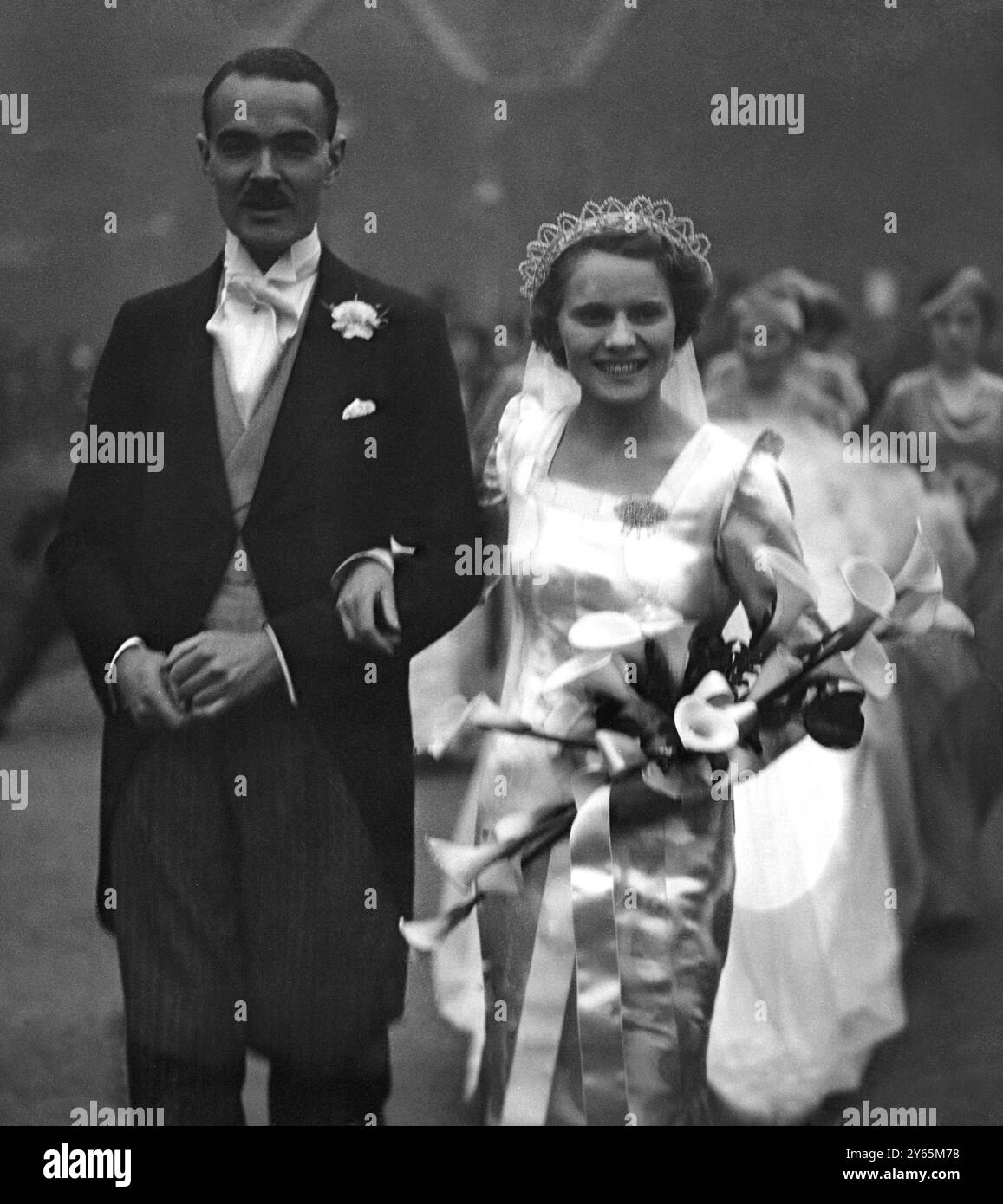 Ann Todd actress married at St Margaret's Church in Westminster London ...