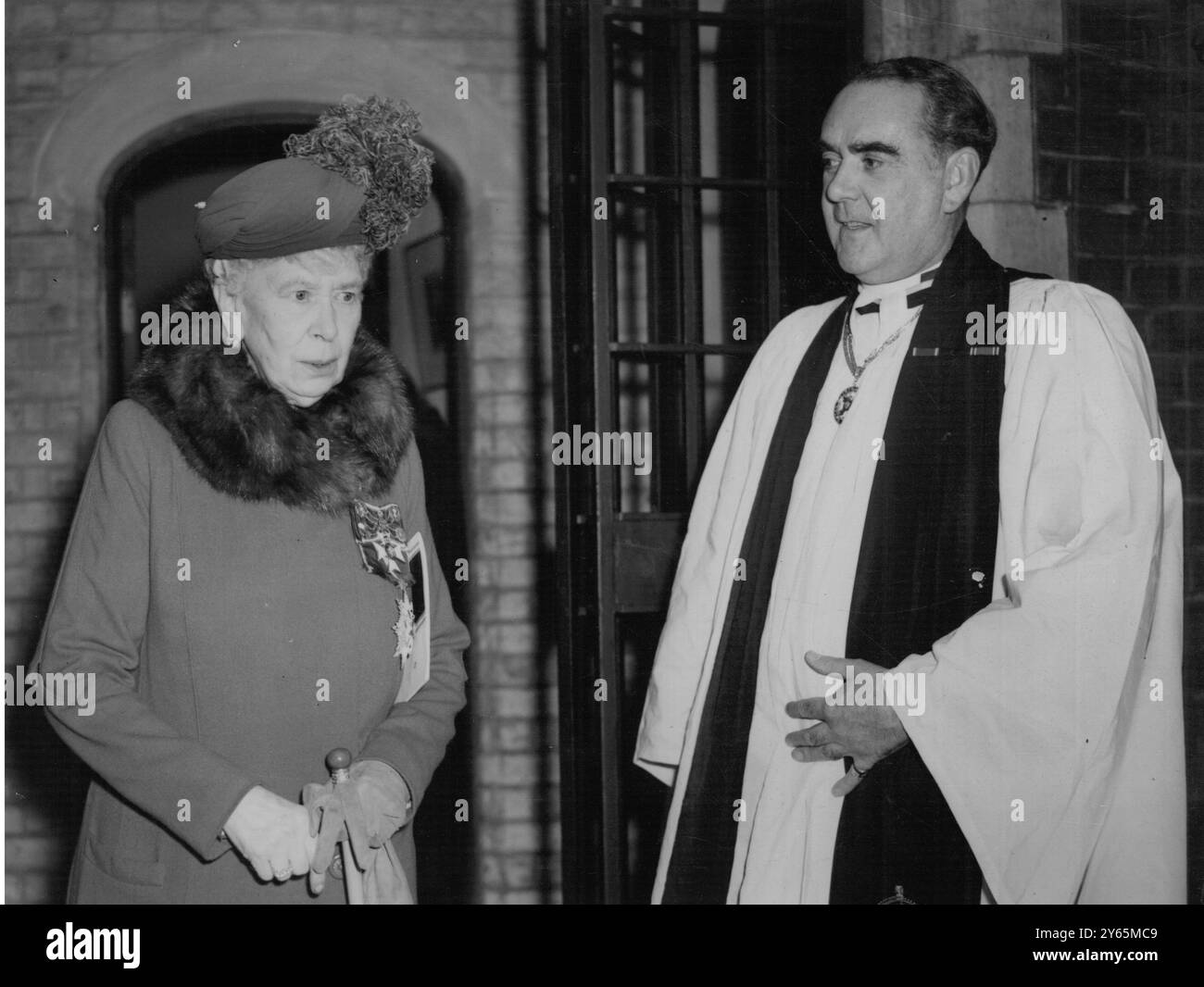 Queen Mary with the Rev Cyril Cresswell, Chaplain of the Royal ...