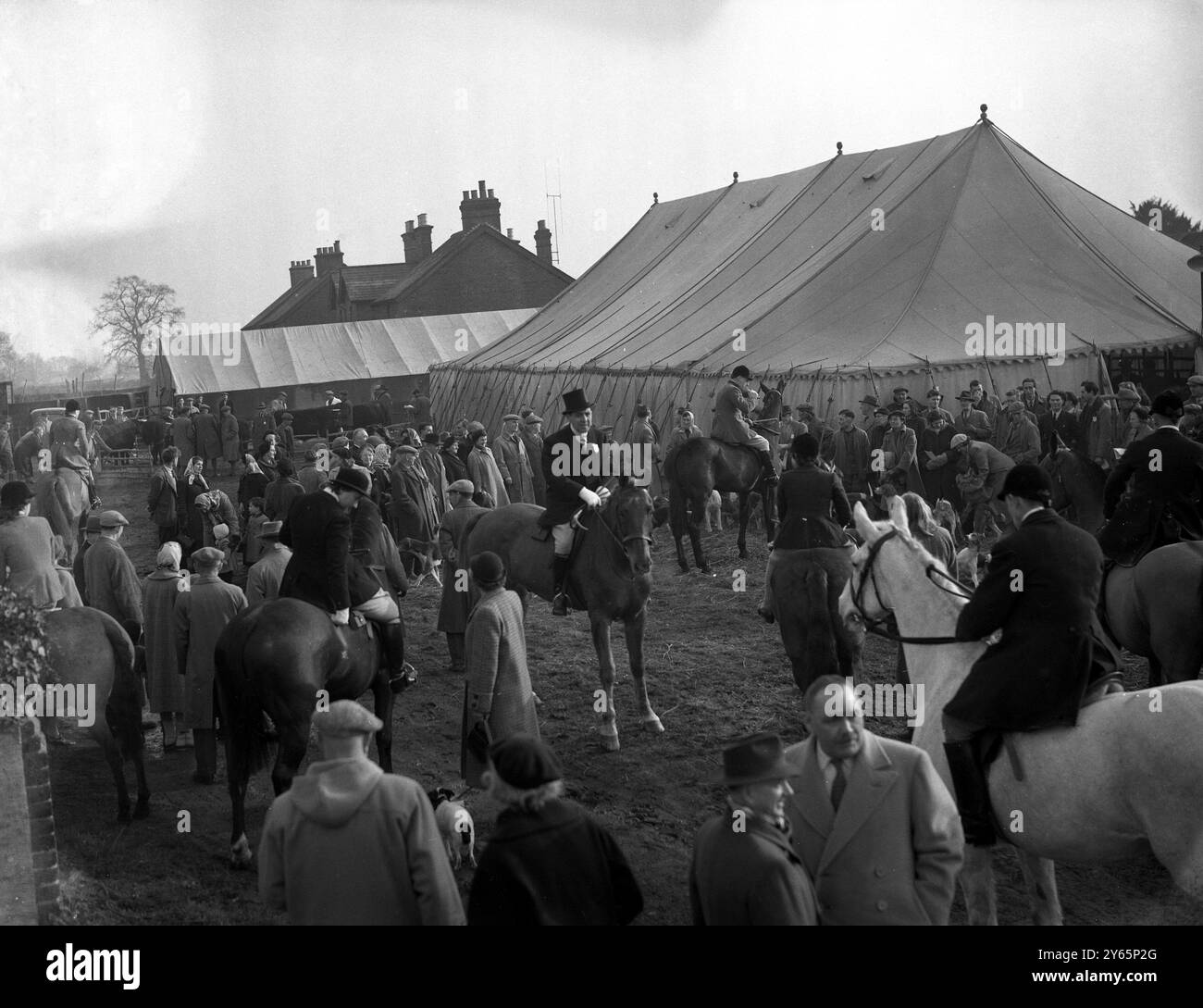 Hunt meets at fat stock show at Edenbridge . To mark the revival of the ...