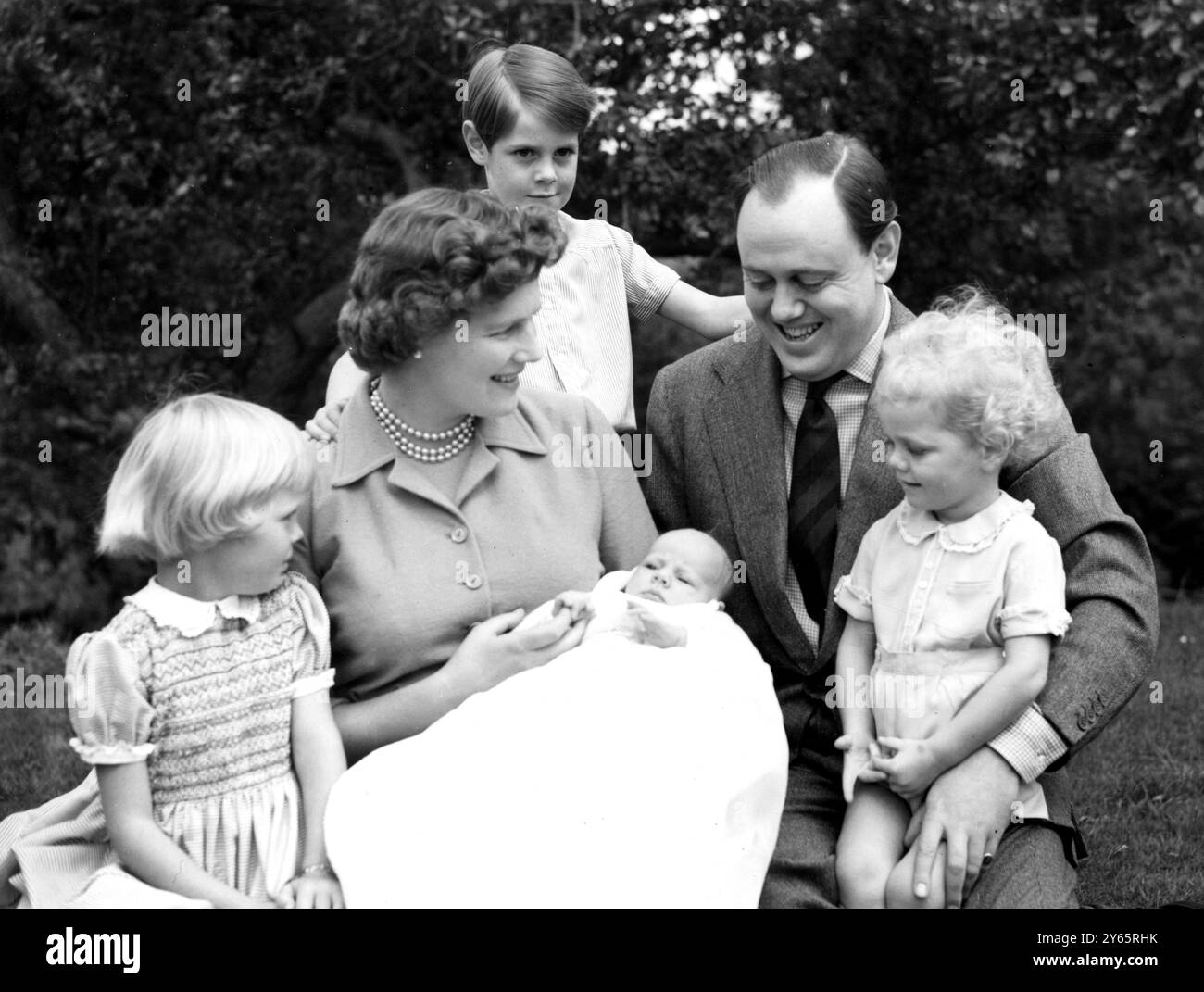 Mary Soames with husband Christopher Soames with left Emma, standing ...