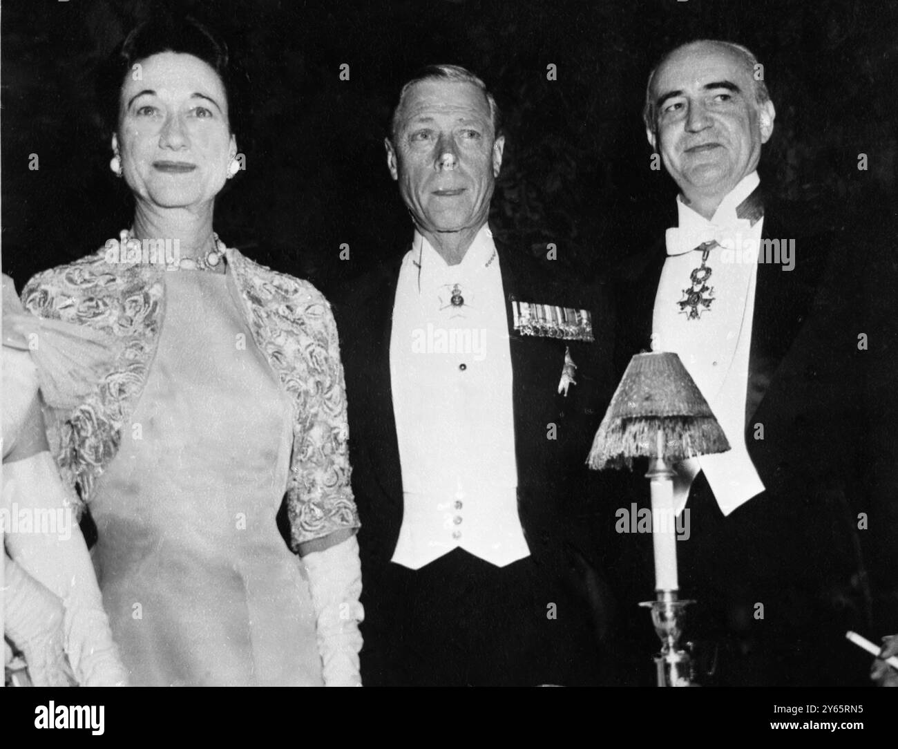 Duke duchess windsor 1957 hi-res stock photography and images - Alamy