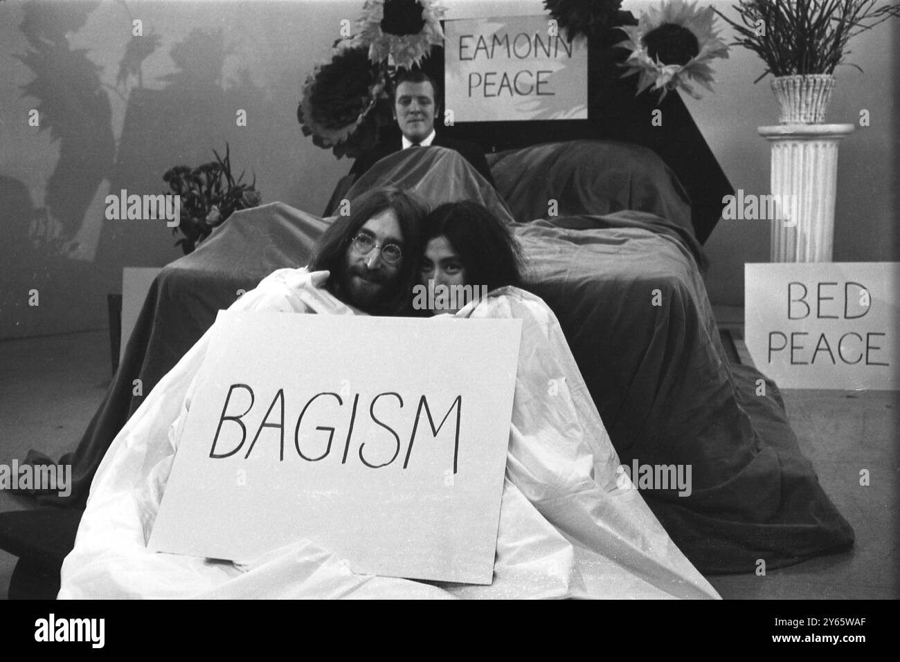 Bagism Black and White Stock Photos & Images - Alamy