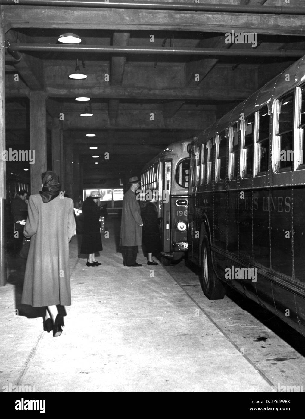 Passengers for New Jersey board buses on upper level which handles ...