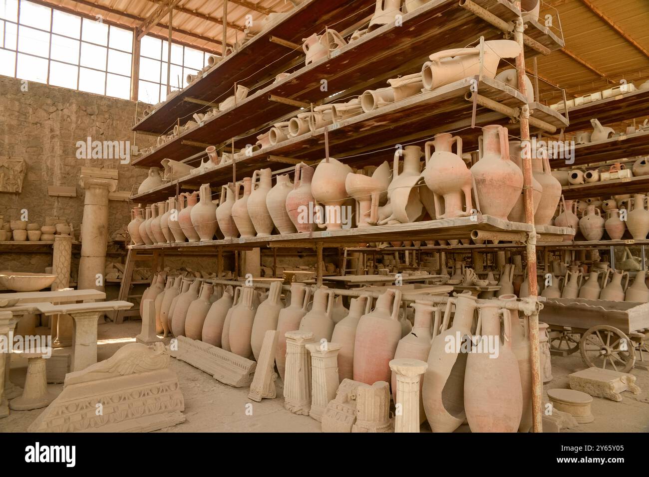 A repository of ancient pottery and artifacts preserved in Pompeii ...