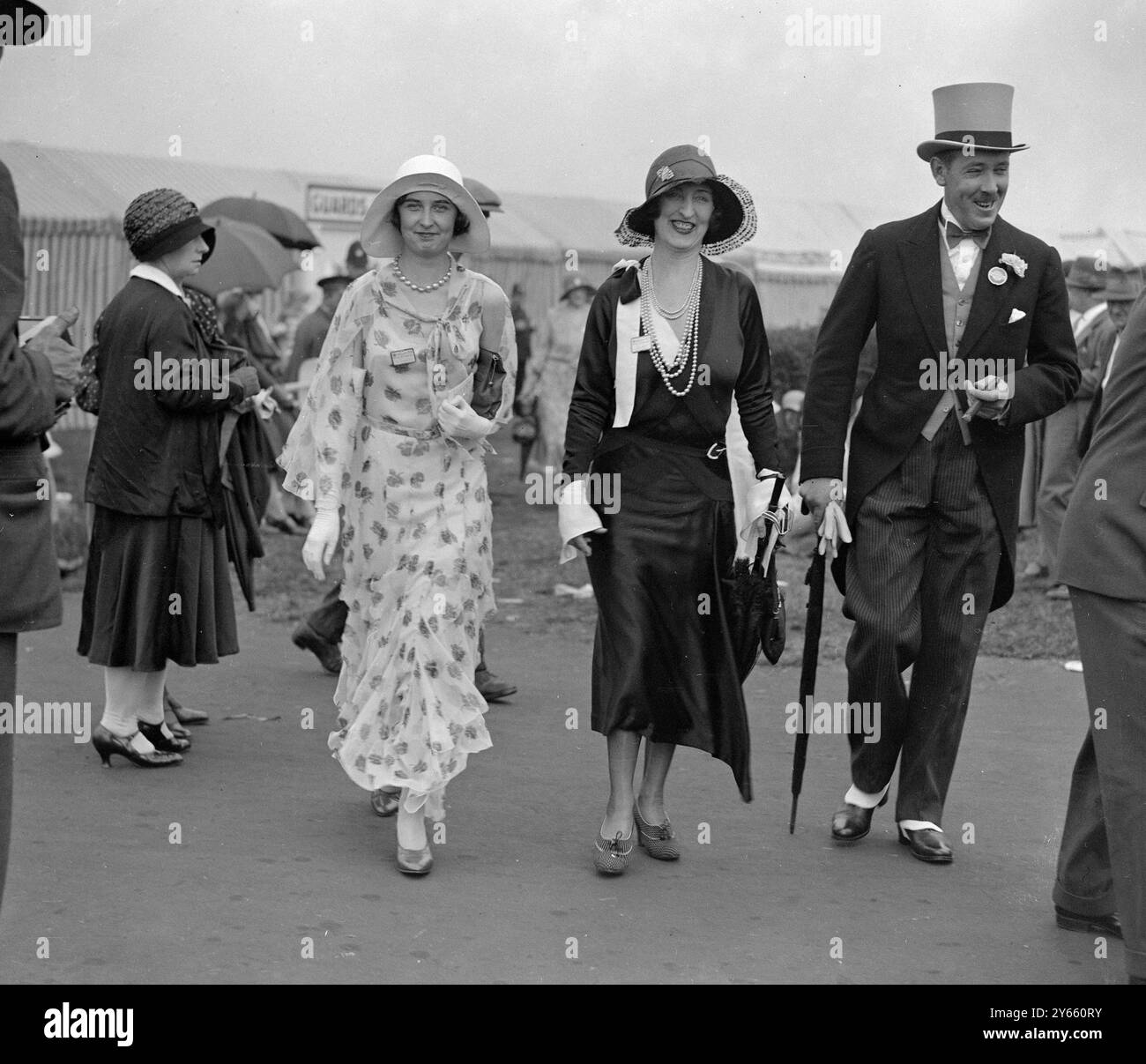 Ascot . Miss Edwina and Lady Moss . 1930 Stock Photo - Alamy