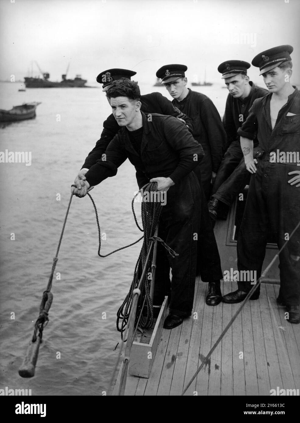 Before shore establishment hi-res stock photography and images - Alamy