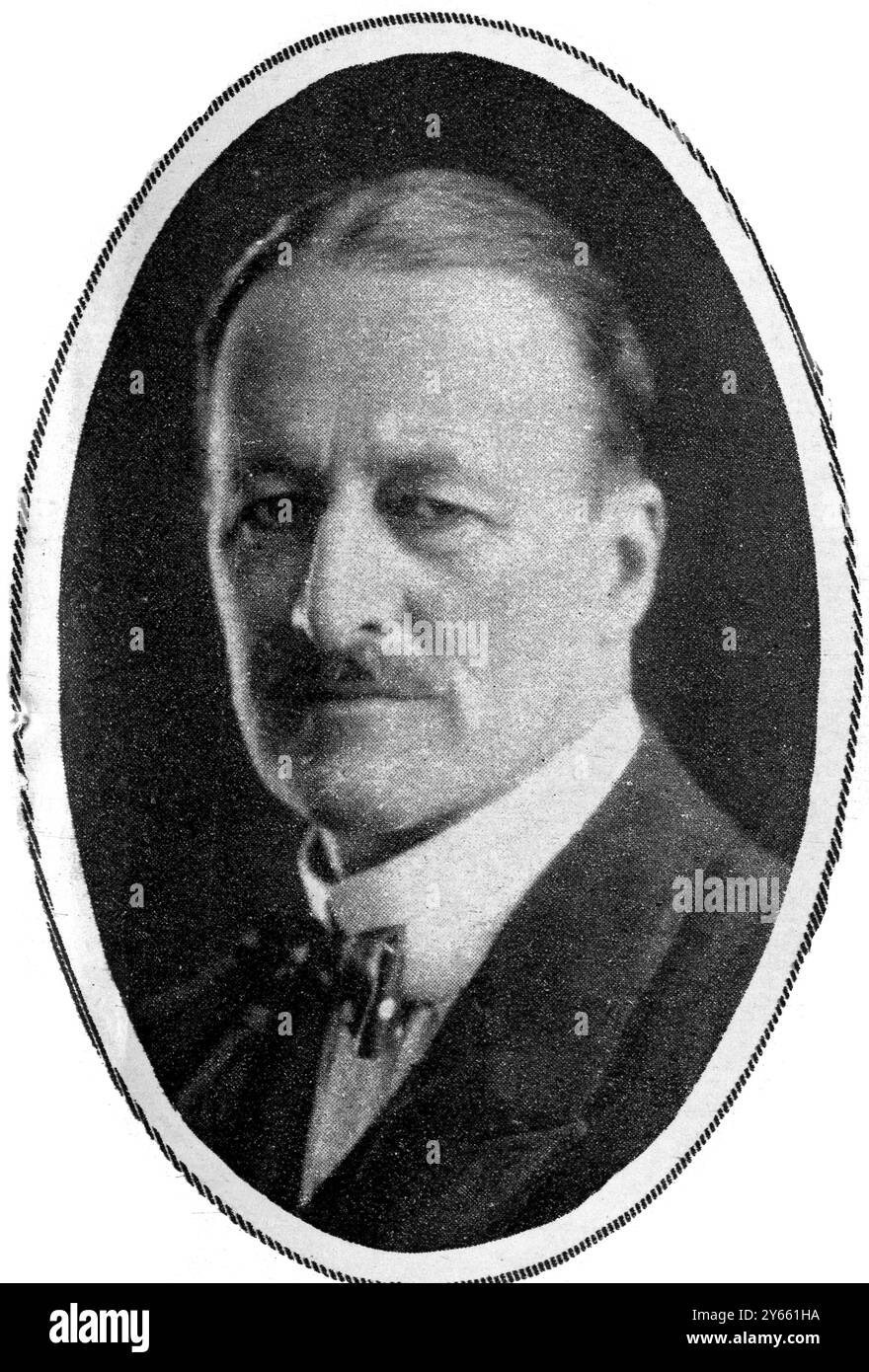 Sir alfred knox hi-res stock photography and images - Alamy