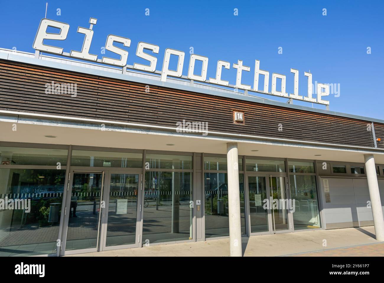 Eissporthalle, Glockenturmstraße, Charlottenburg, Berlin, Deutschland ...