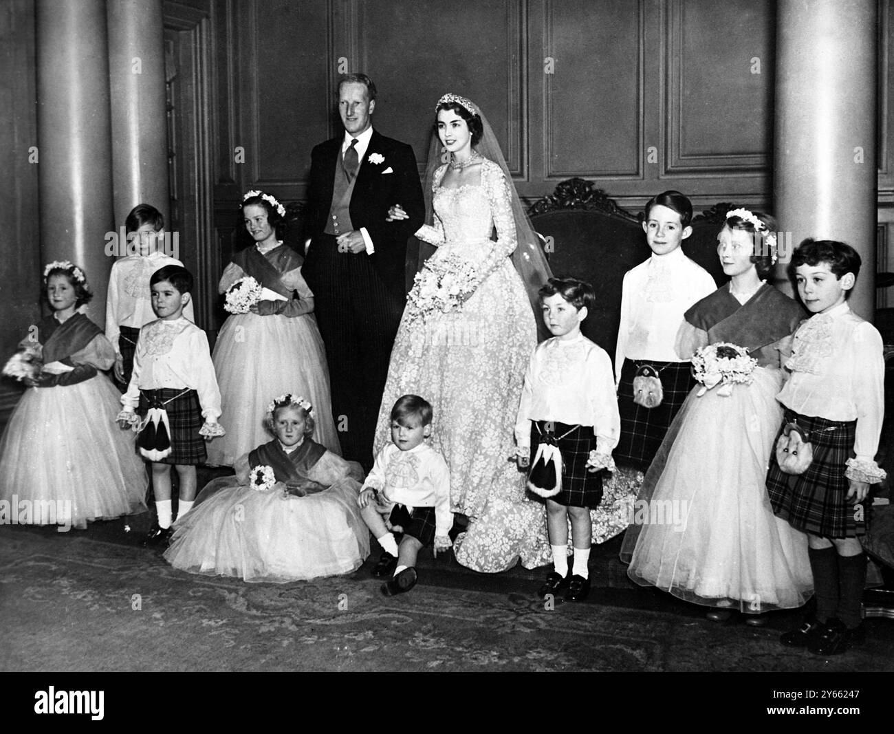 Wedding of Earl of Dalkeith and Miss Jane McNeill at St Giles cathedral ...