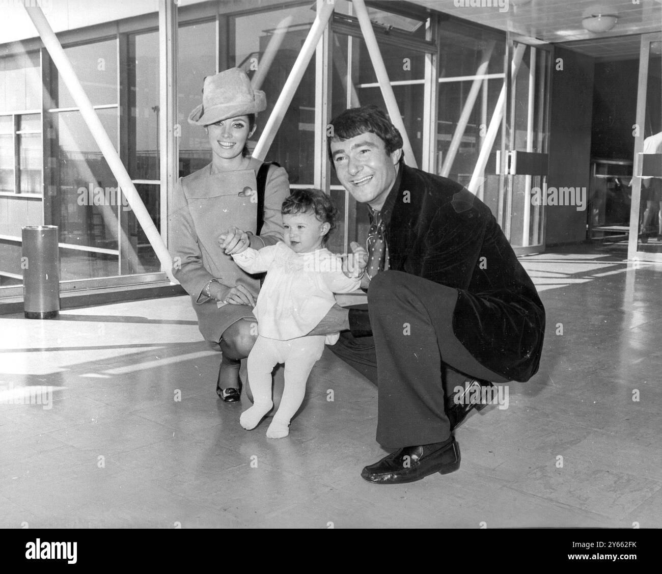Child starlet hi-res stock photography and images - Alamy