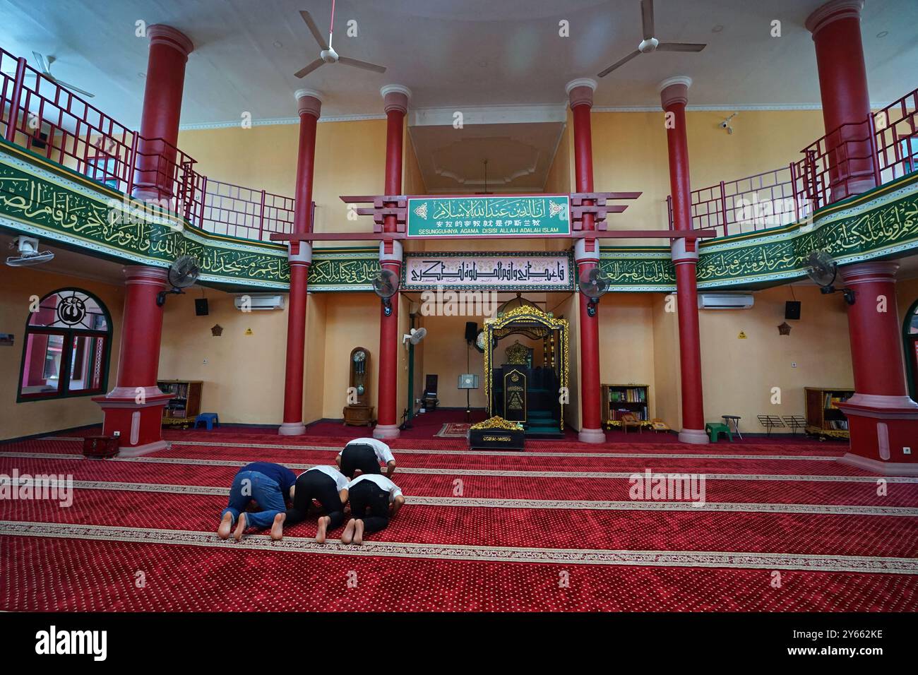 Masjid Cheng Ho Mosque, Palembang, South Sumatera, Indonesia Stock ...