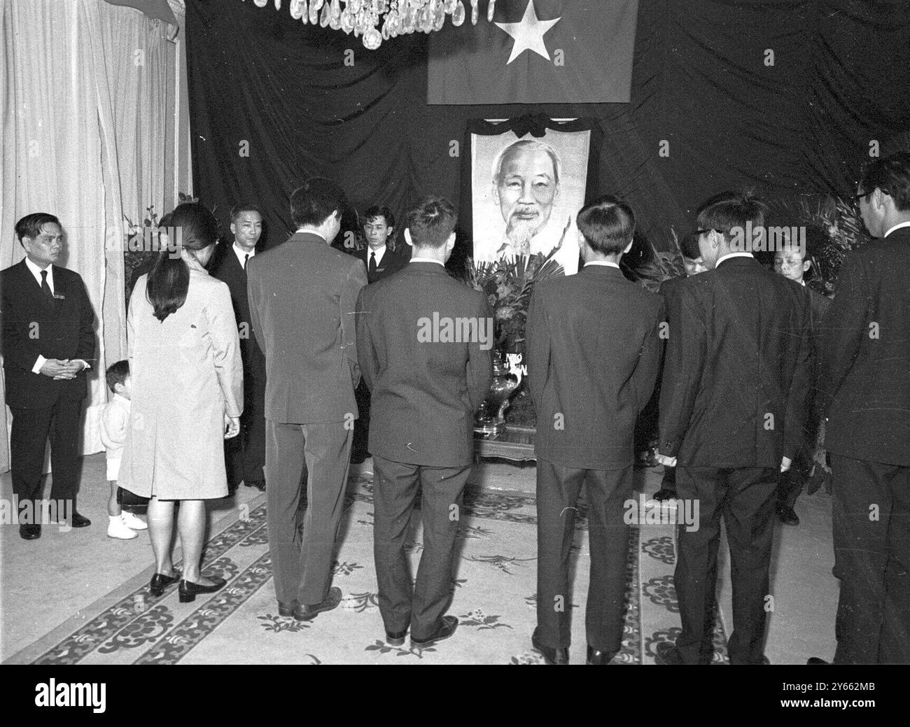 Paris, France Vietnamese paying their respects to the North Vietnam ...