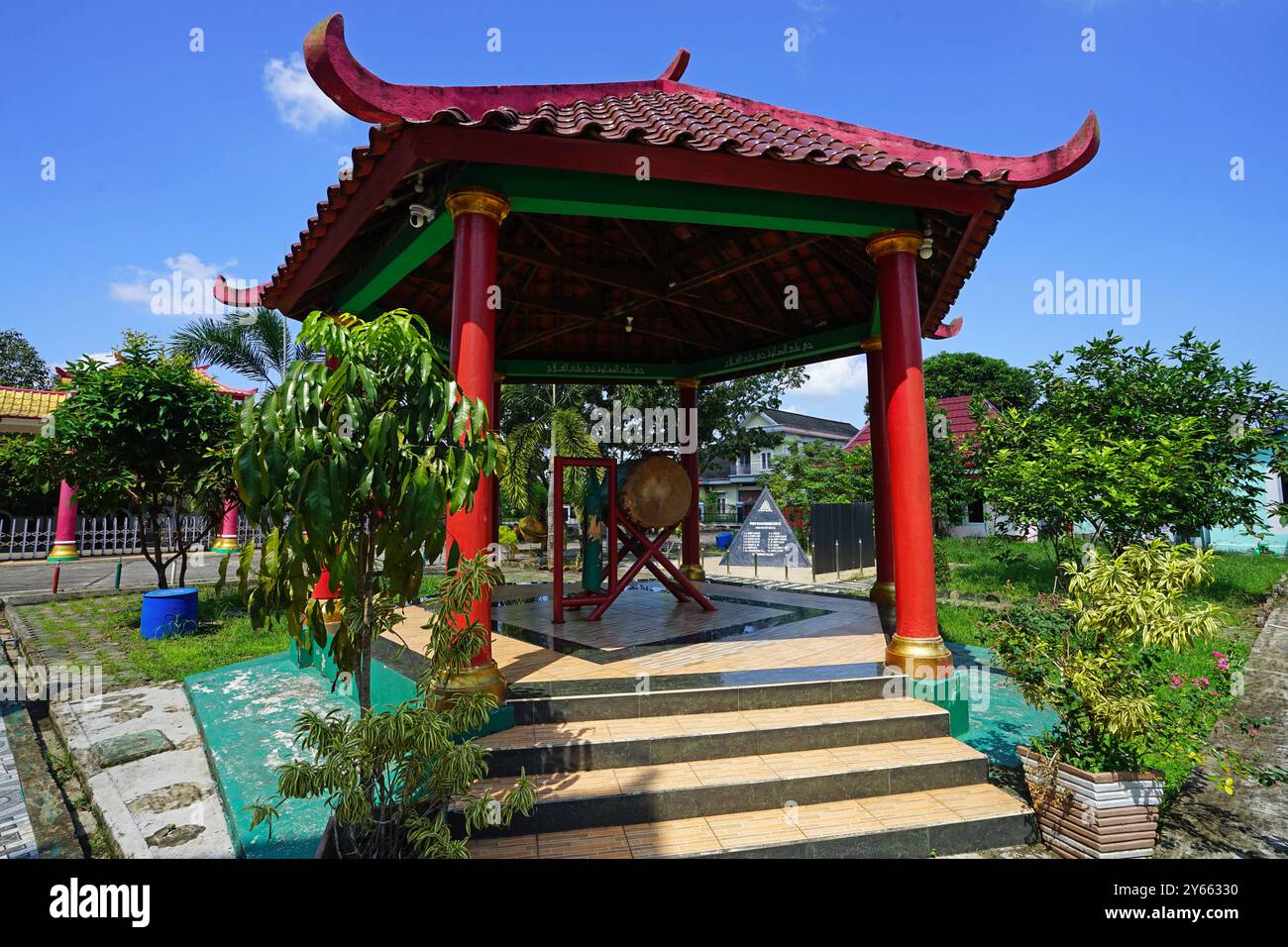 Masjid cheng ho hi-res stock photography and images - Alamy