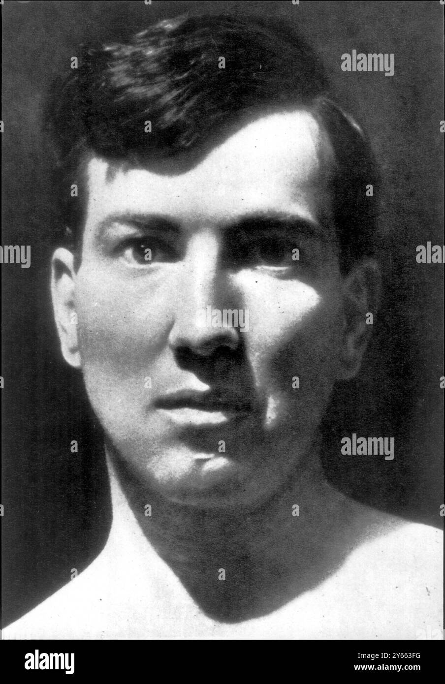 Robert graves author hi-res stock photography and images - Alamy