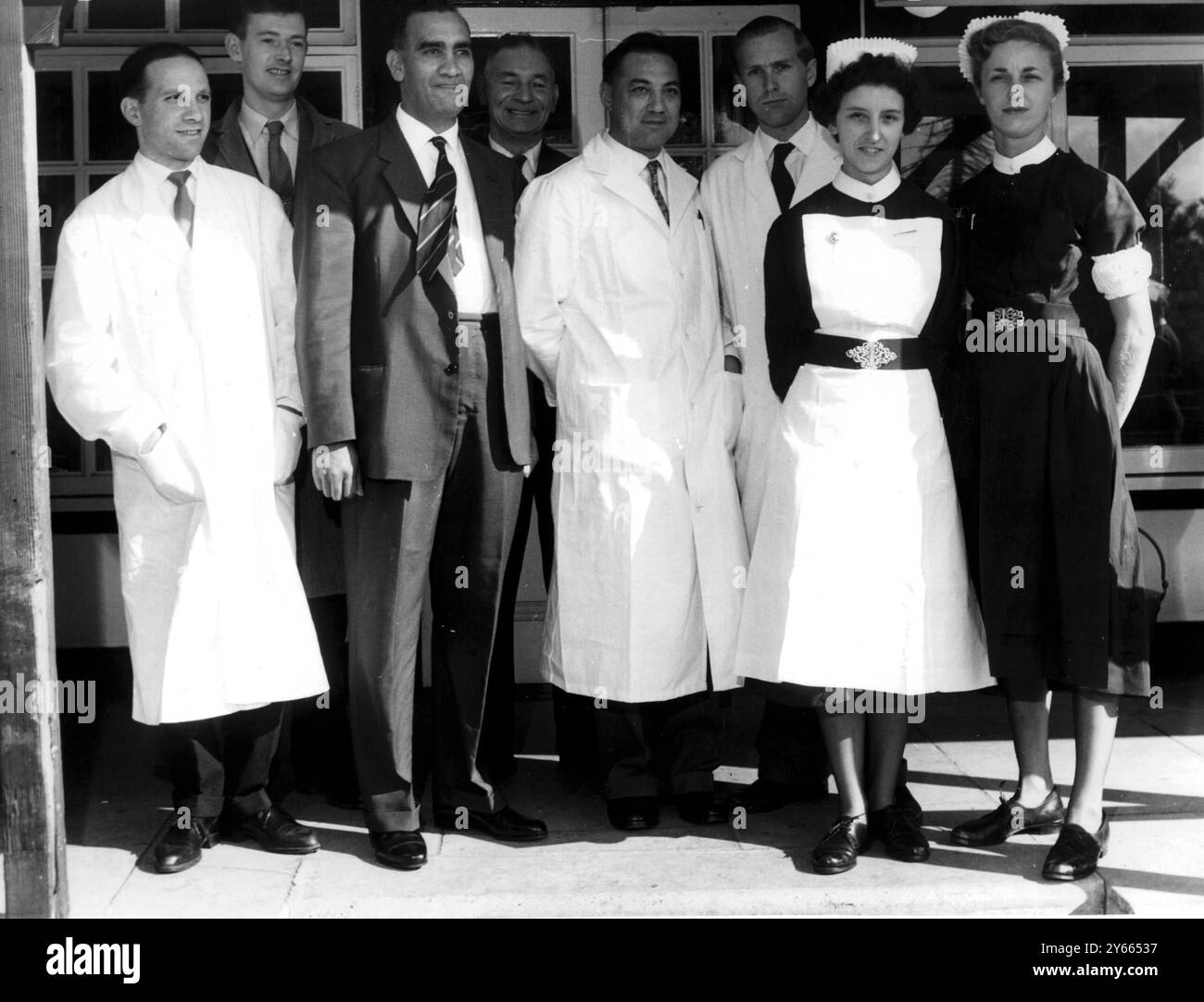 " Penknife " operation staff. Queen Mary's Hospital , Sidcup, London ...