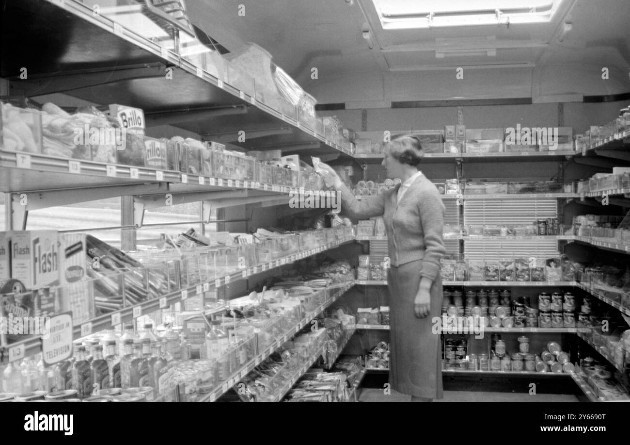 Woolworths 1950s hi-res stock photography and images - Alamy