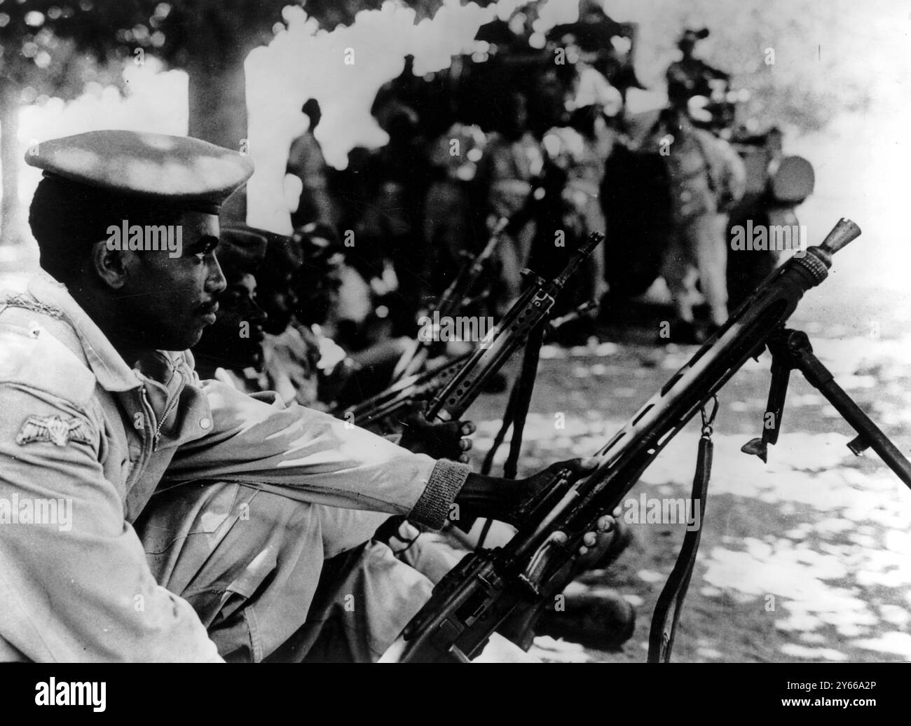 COUP in Sudan Sudanese troops with machine guns in Khartoun Street 25 ...