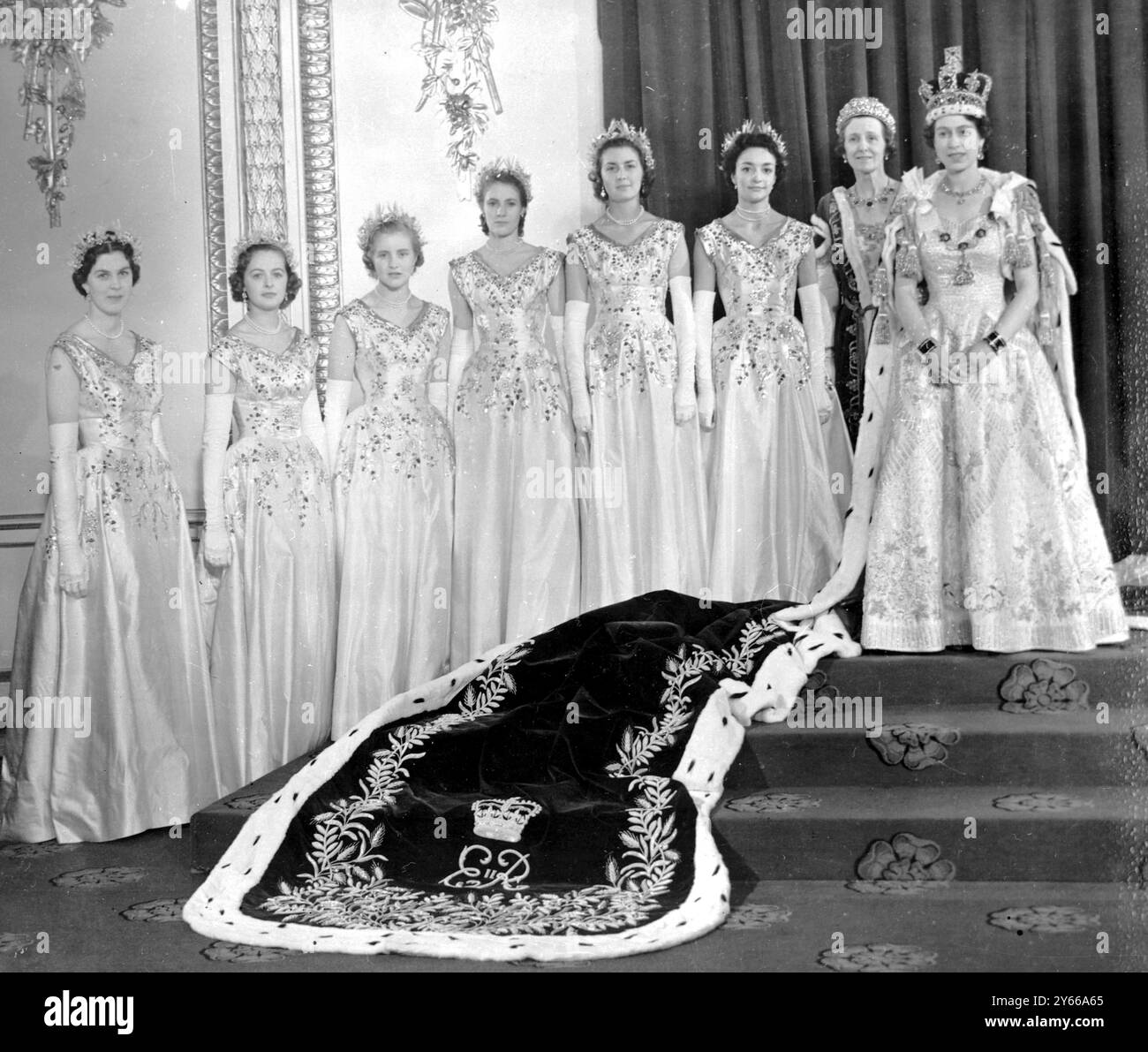 The Queen and her Maids of Honour in the Throne Room at Buckingham Palace. (left to right) Lady ...