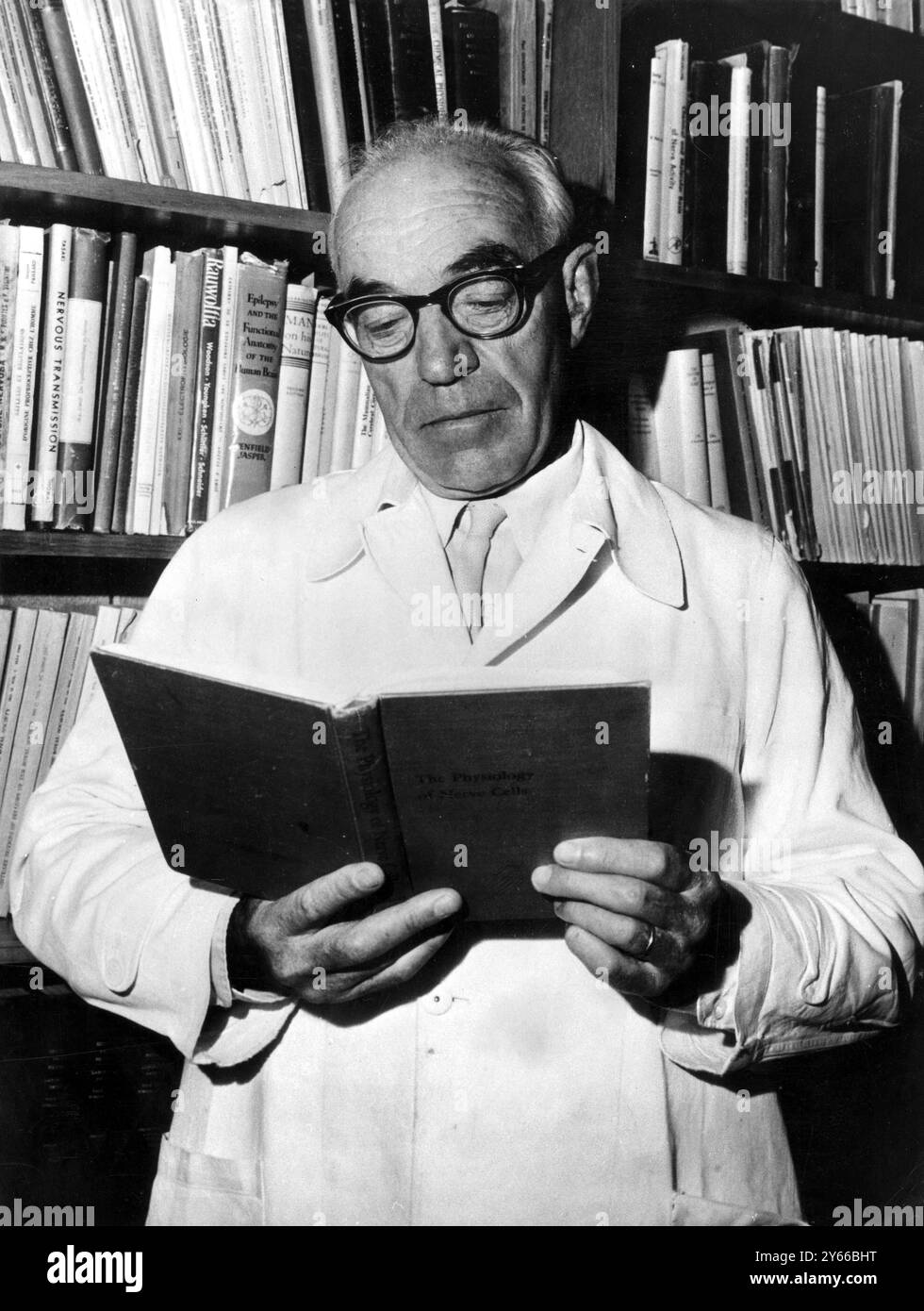 Australian co-winner of Nobel Medicine prize sir John Eccles. He is a ...