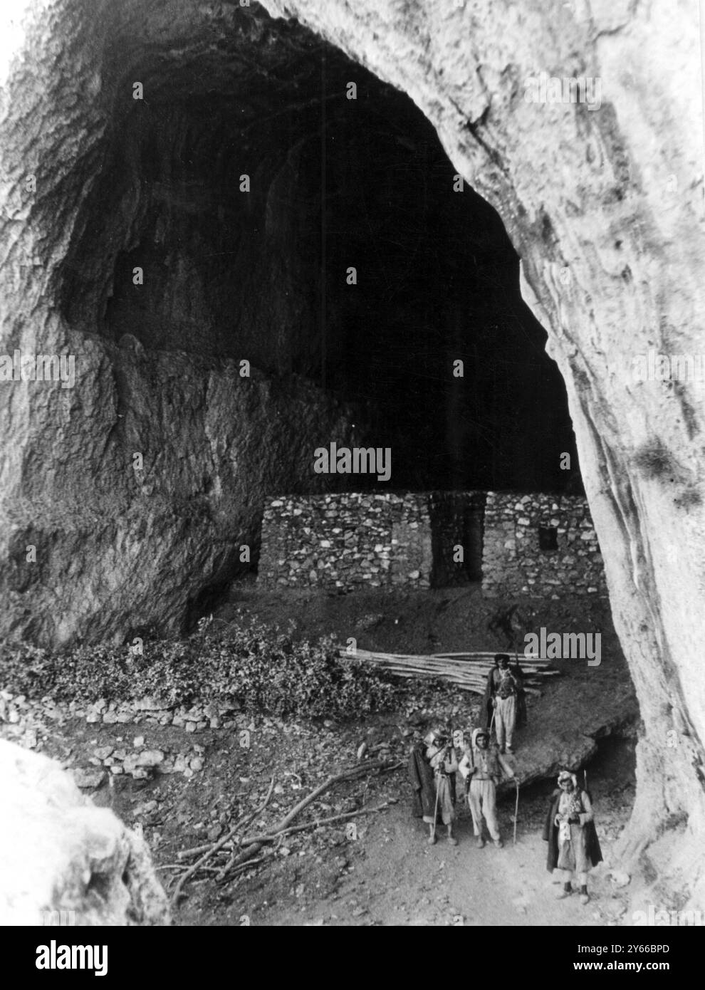 Entrance to the limestone caves Black and White Stock Photos & Images ...